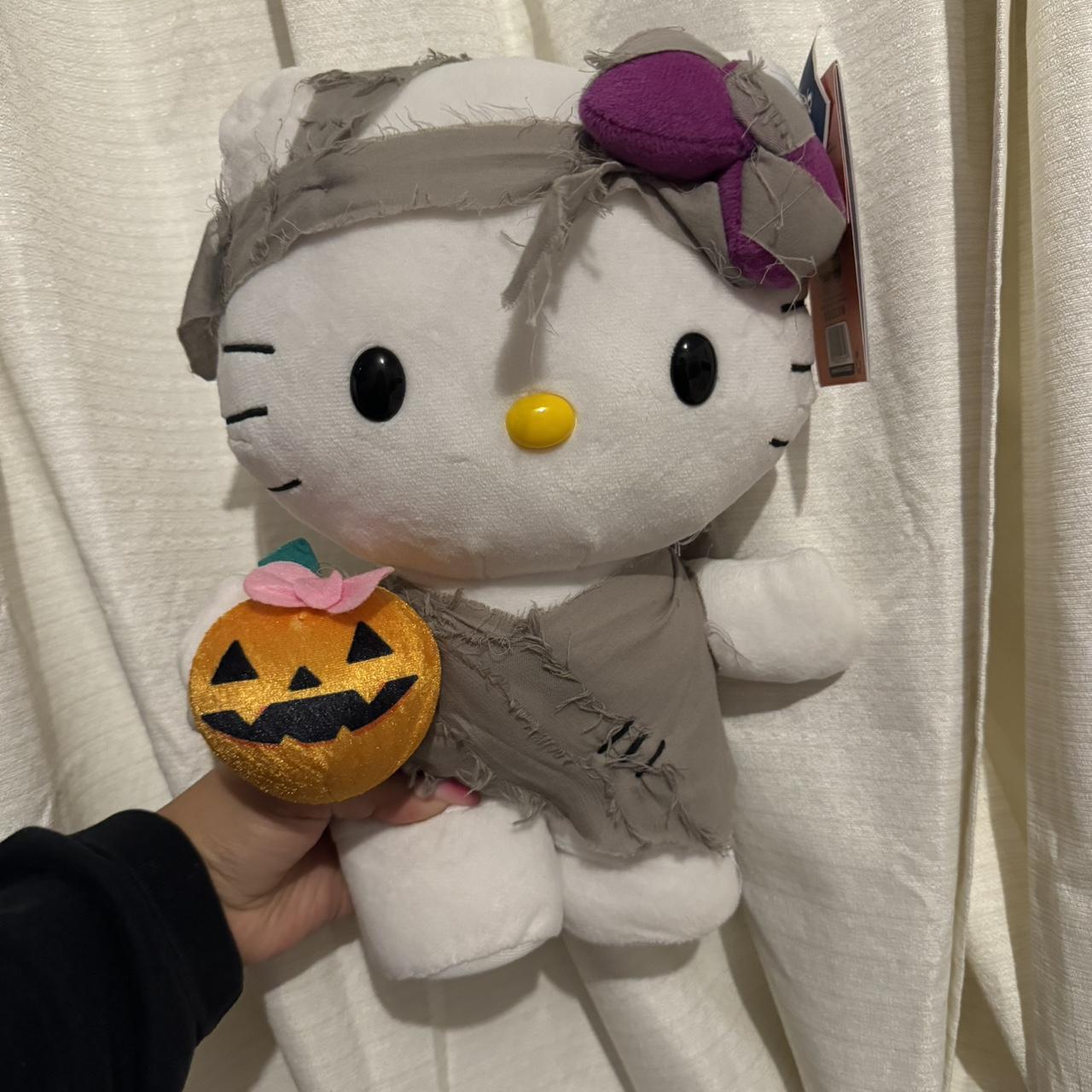 Hello Kitty Side Stepper - Depop