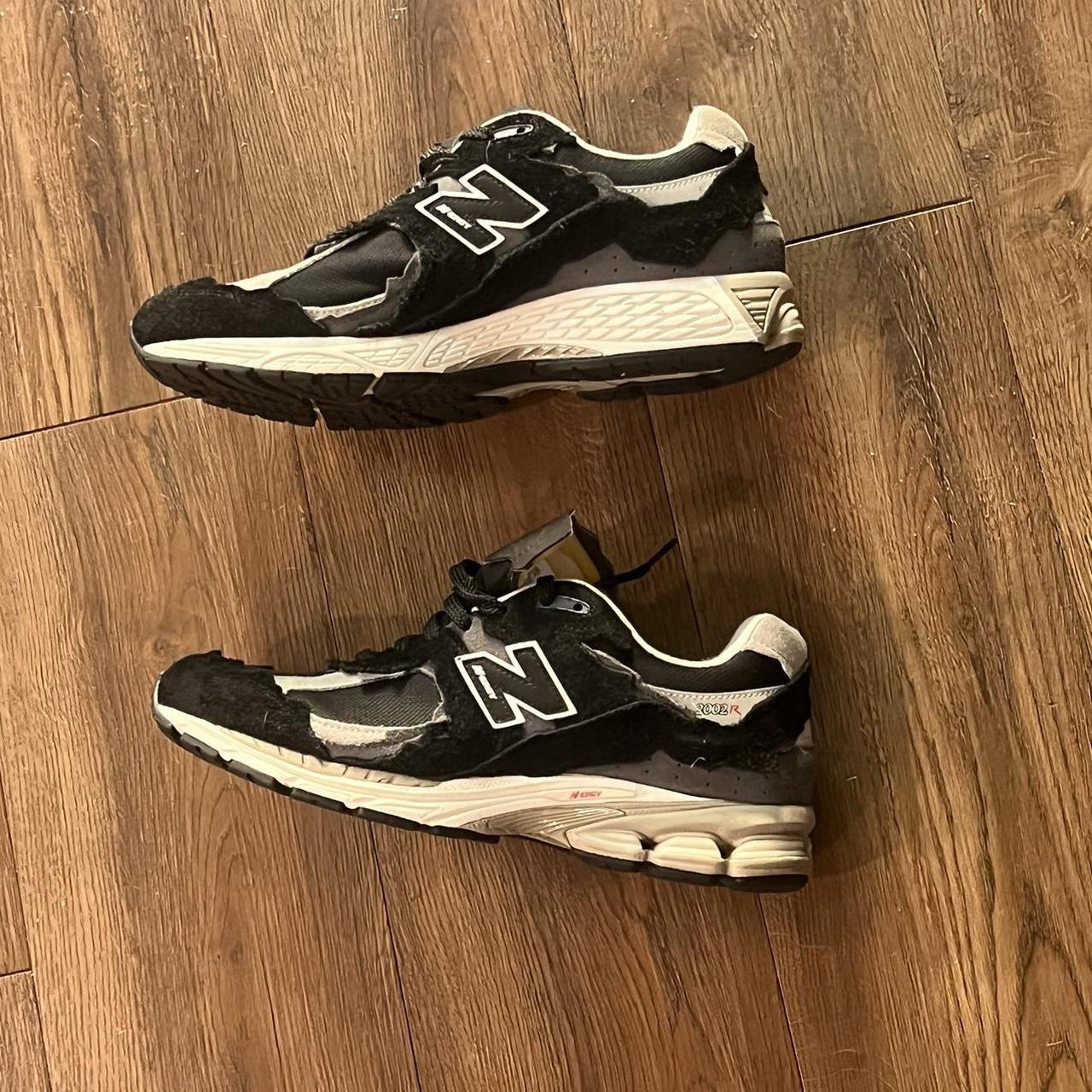 Nb 2002r Protection Pack DM BEFOFE PURCHASE!!! CA$H... - Depop