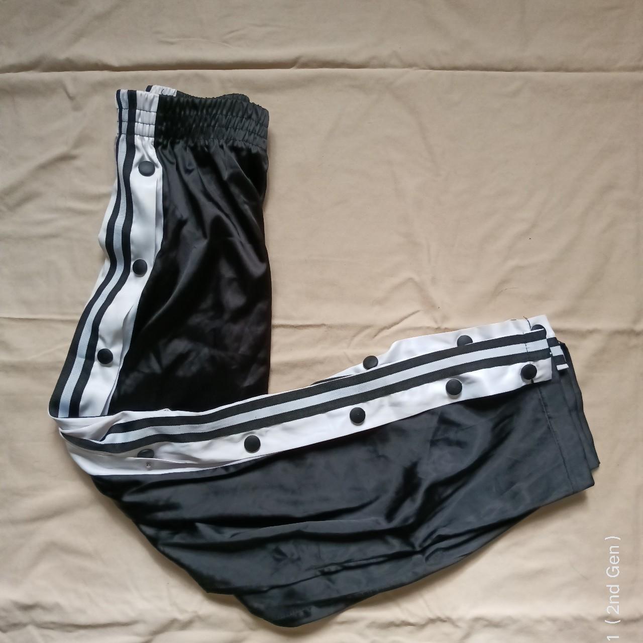 These shiny pants are a treat for any dancer or... - Depop