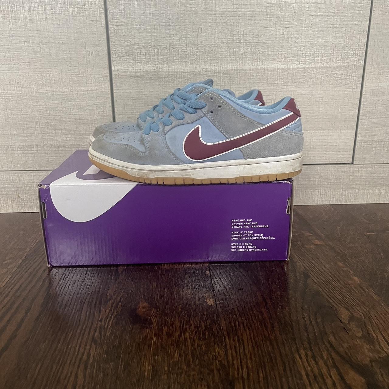 philly sb dunks 🌃🌃 size 5.5 men’s ( 7 wmns... | Depop