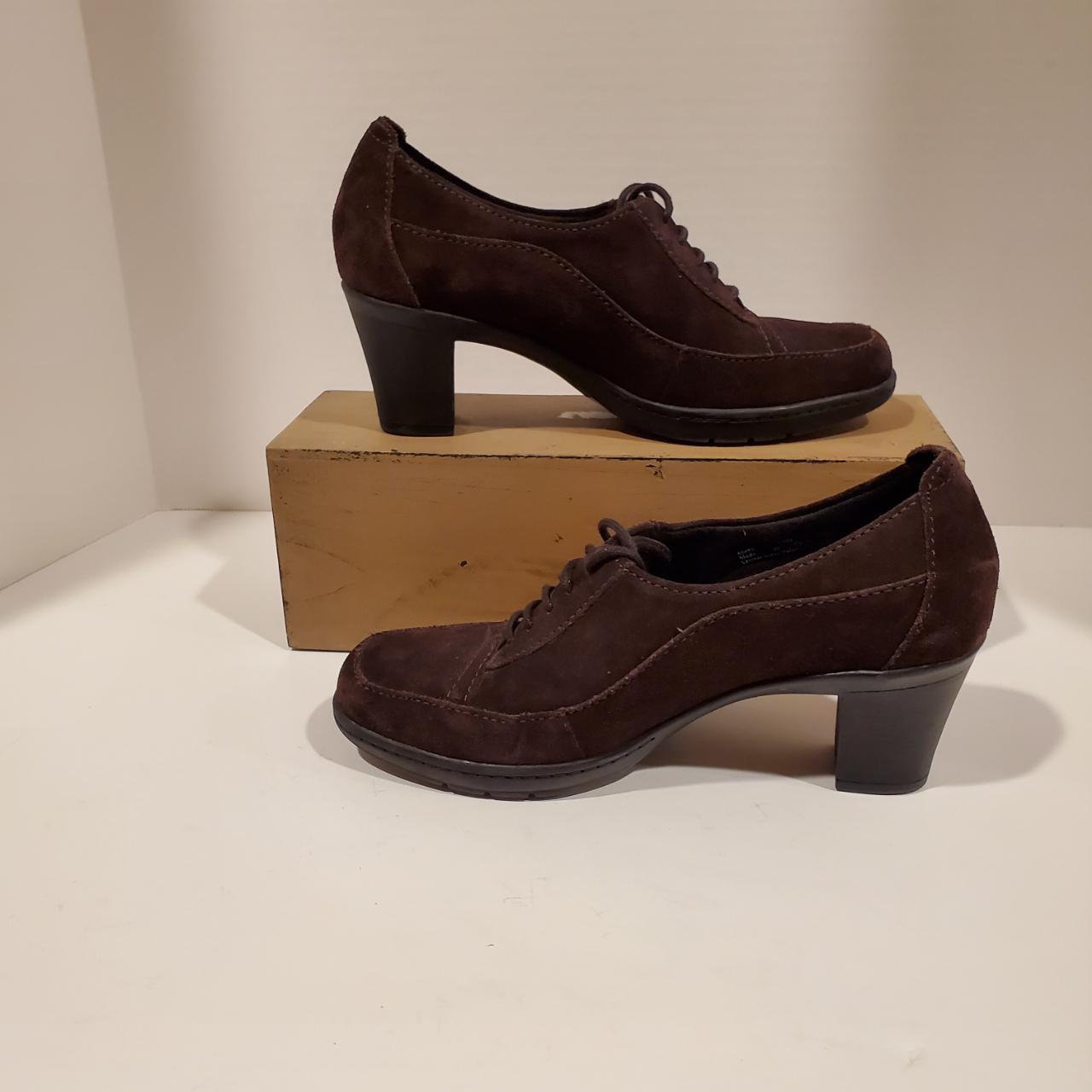 Clarks Bendables Brown Suede Oxford Lace up... - Depop