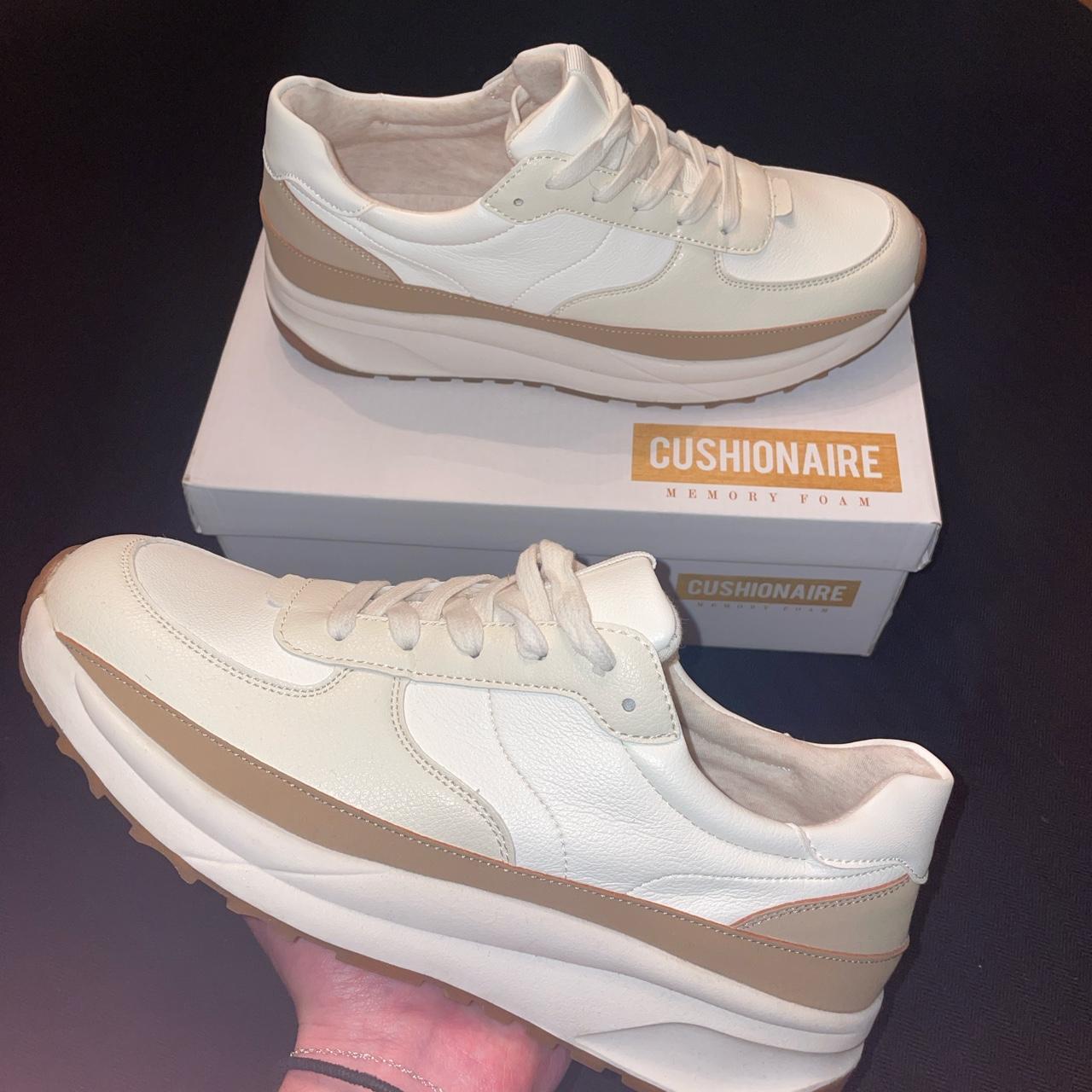 Cushionaire Memory Foam Shoes Size: 9 Color:... - Depop