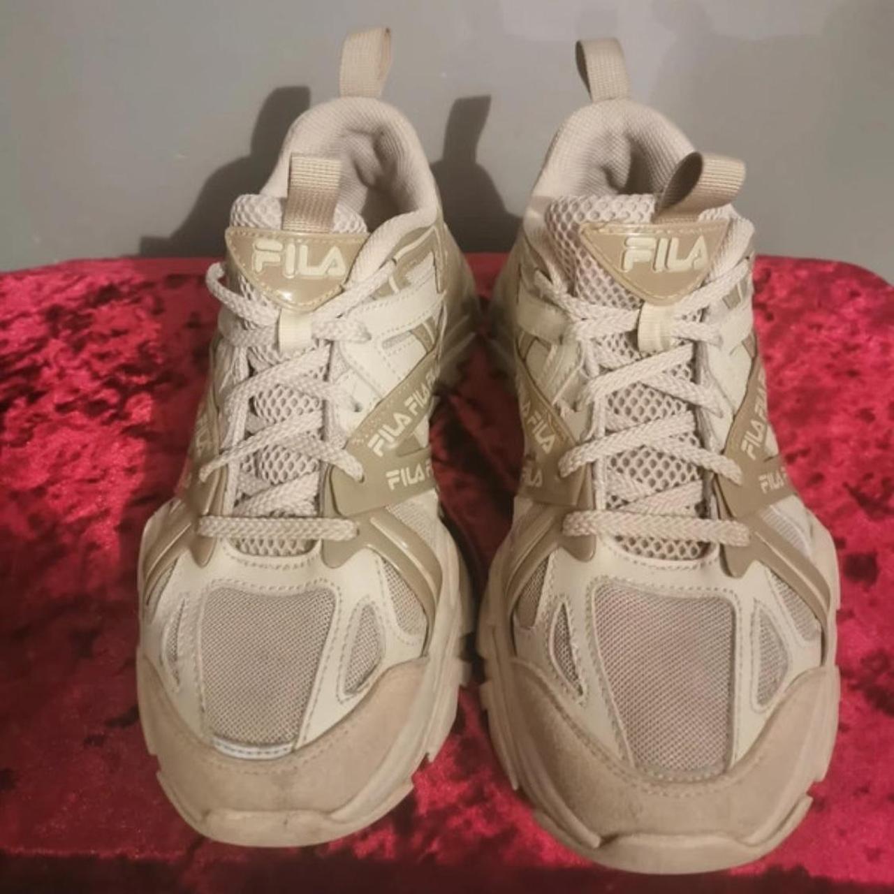 Fila chunky trainers - size 5.5 - Depop
