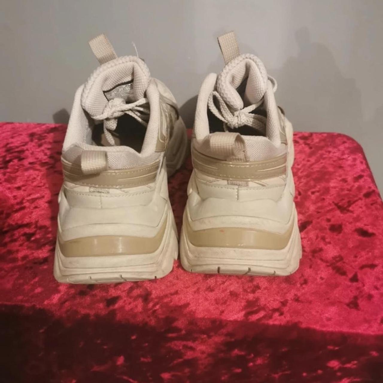 Fila chunky trainers - size 5.5 - Depop