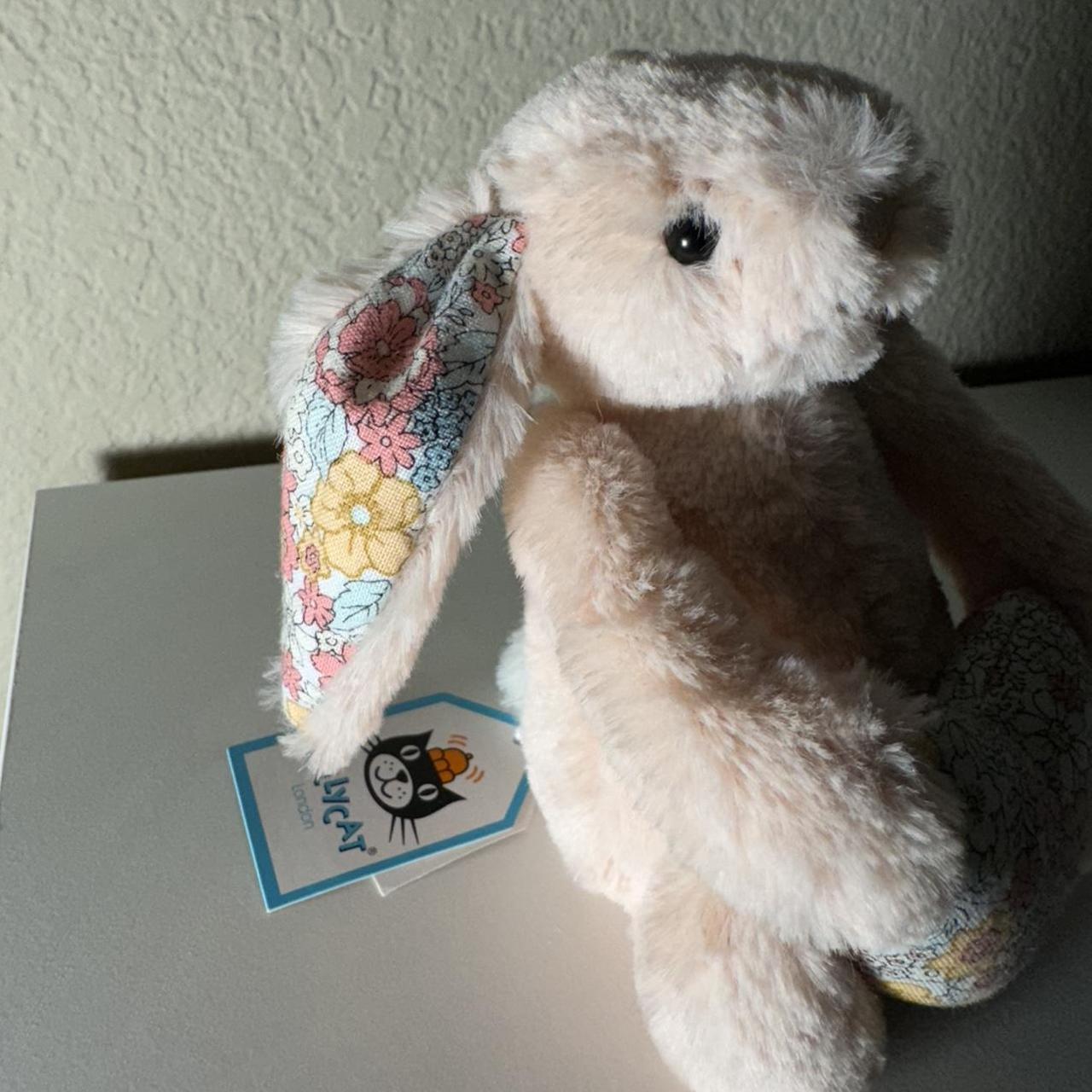 BLOSSOM HEART BLUSH BUNNY Jellycat Brand new with... - Depop