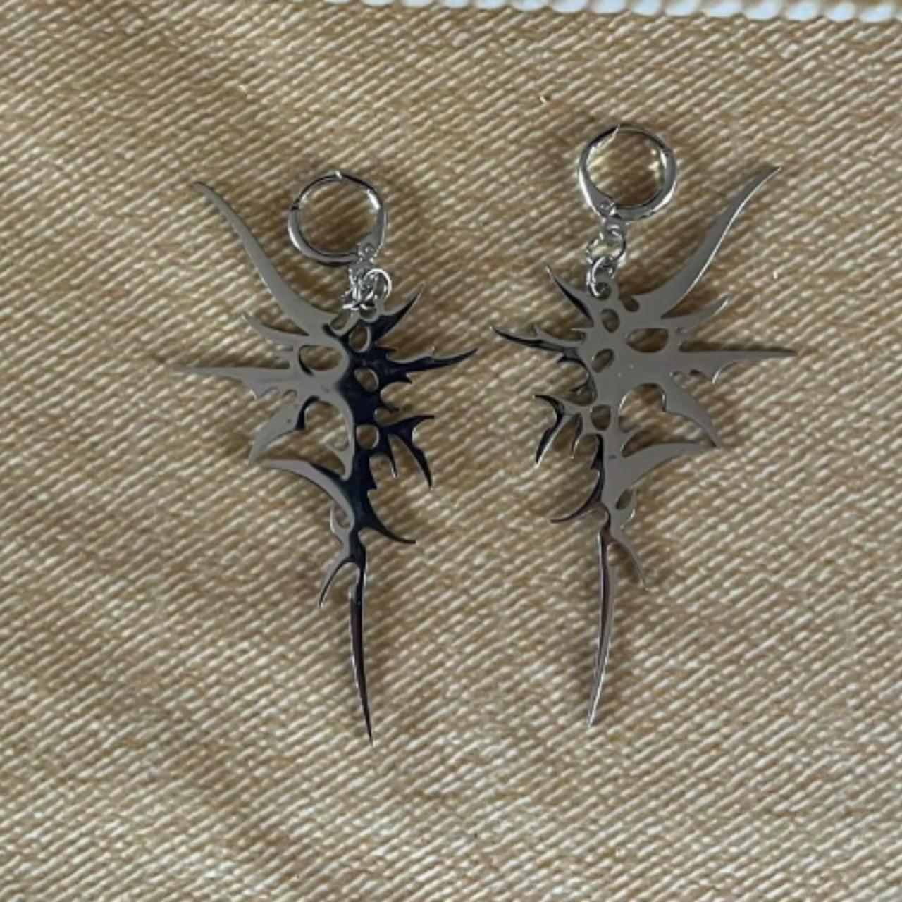 irregular thorn earrings for women. - Depop