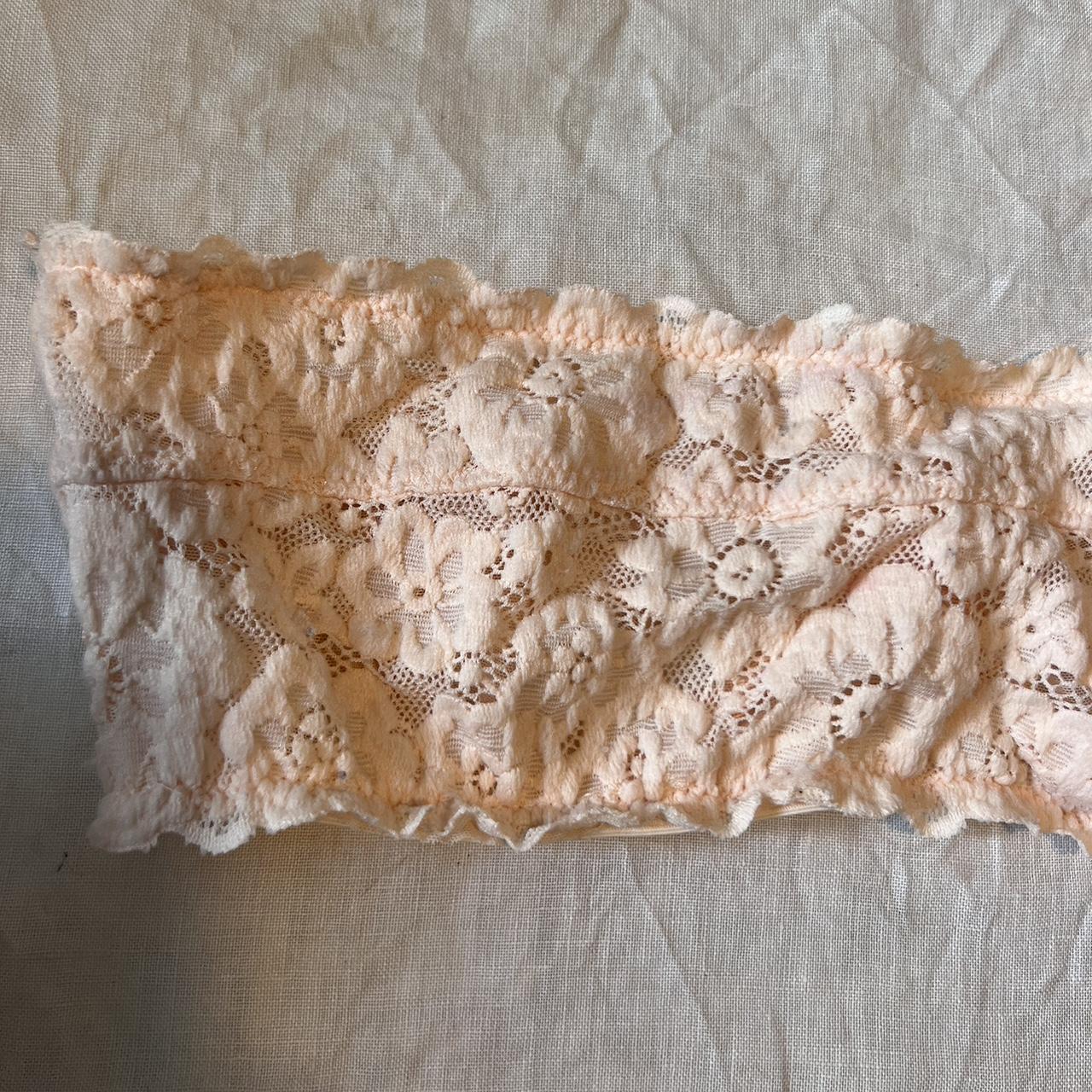 AERIE SIZE 32A strapless light pink bra. ADORBS!... - Depop