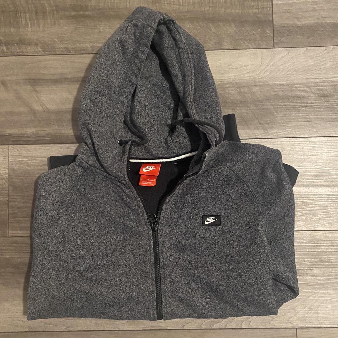 Nike zip up - Depop