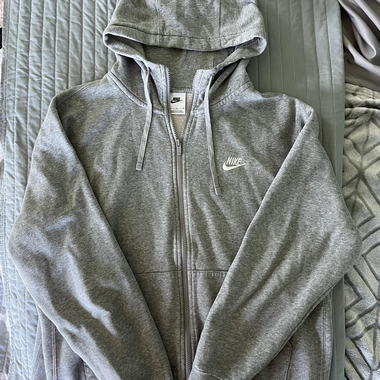 NIKE zip-up hoodie, gray, men’s large, excellent... - Depop