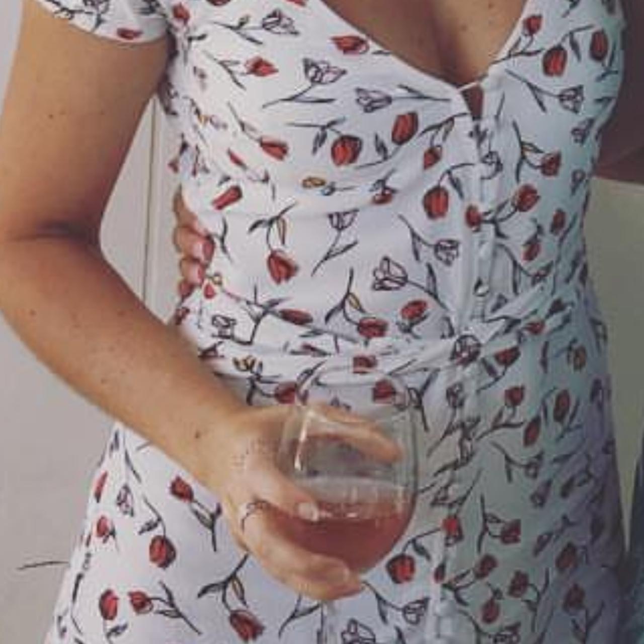 Bec & Bridget Flower Mini Size 6 - Depop