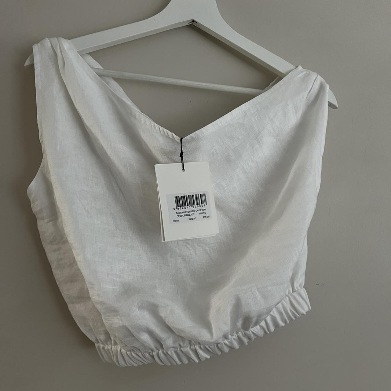 Dissh set WHITE Cass white linen crop top size... - Depop