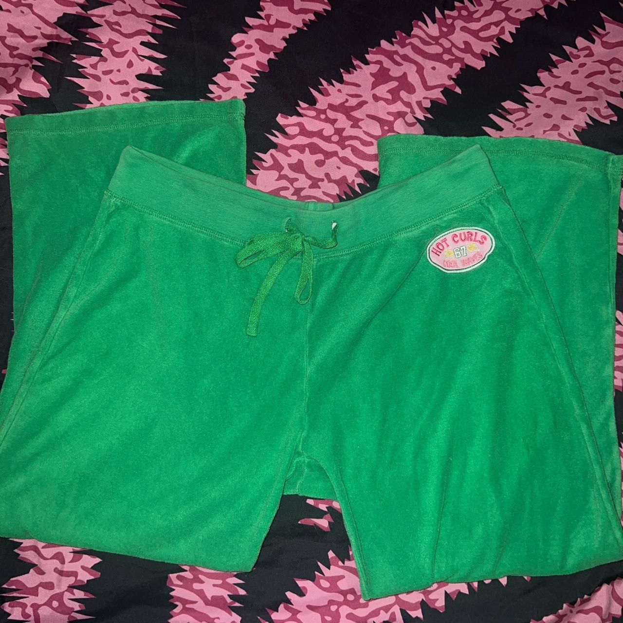No Boundaries Green Terri Cloth Capris SIZE: M... - Depop