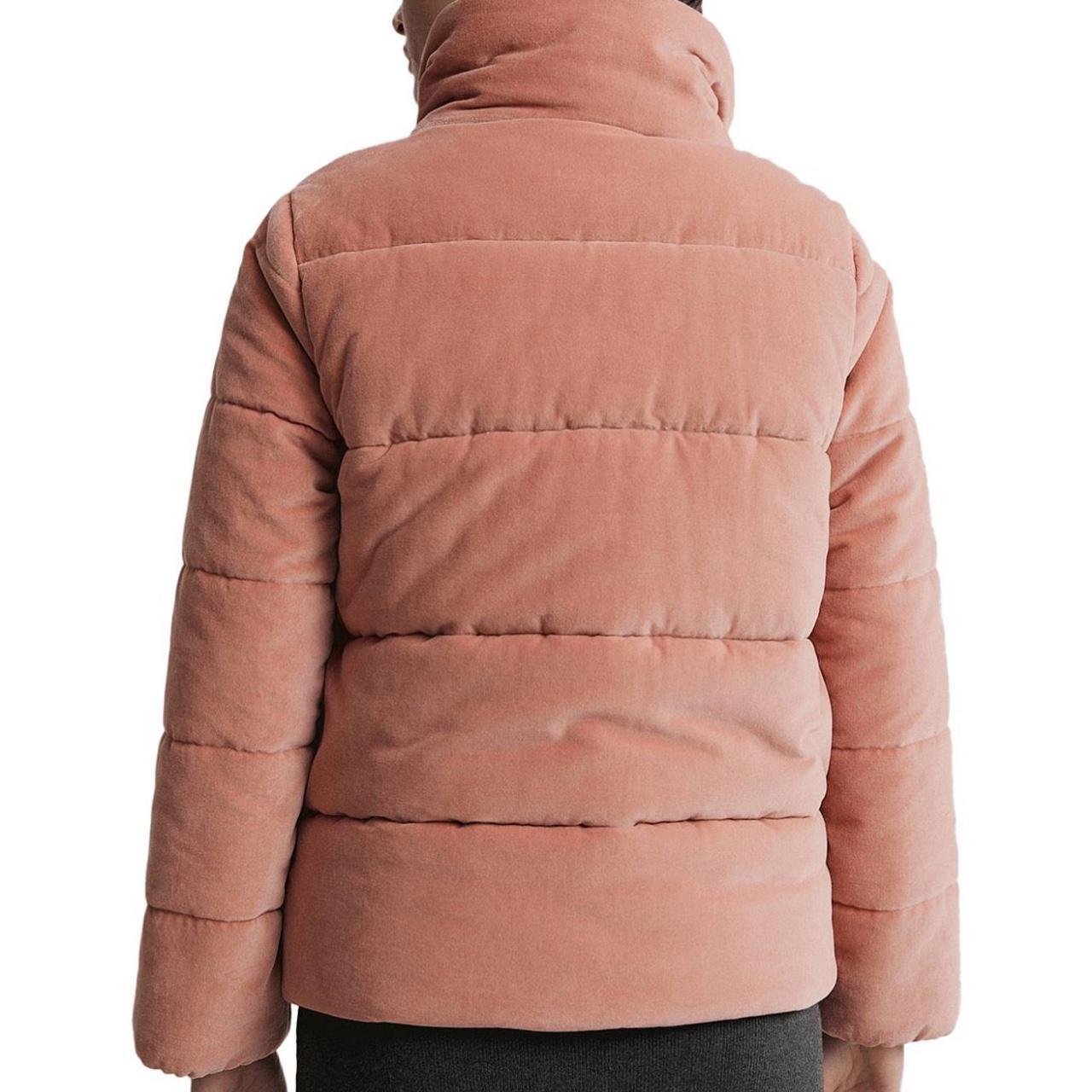 Witchery velvet puffer jacket Excellent condition -... | Depop