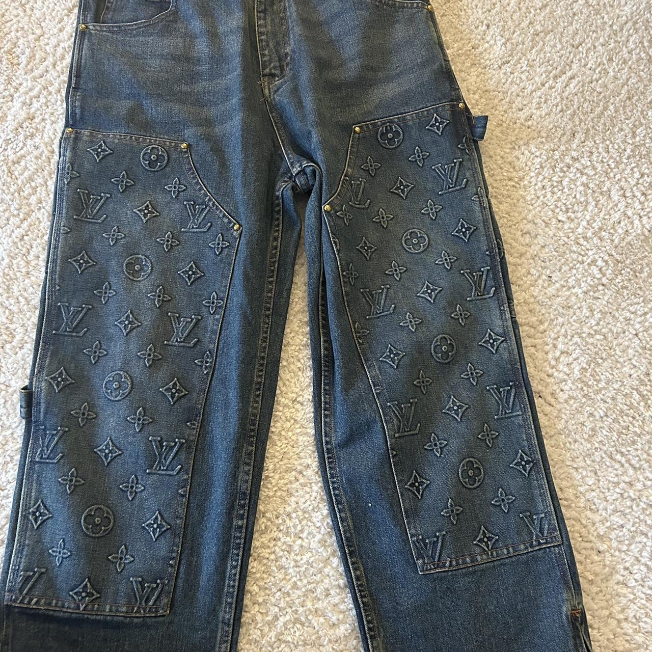 Jean louis Vuitton en très bon état - Depop