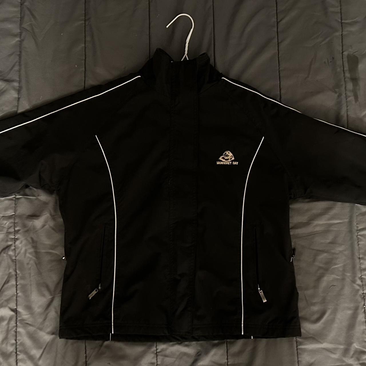 Monterey Bay Jacket Tag says XL but fits like a... - Depop