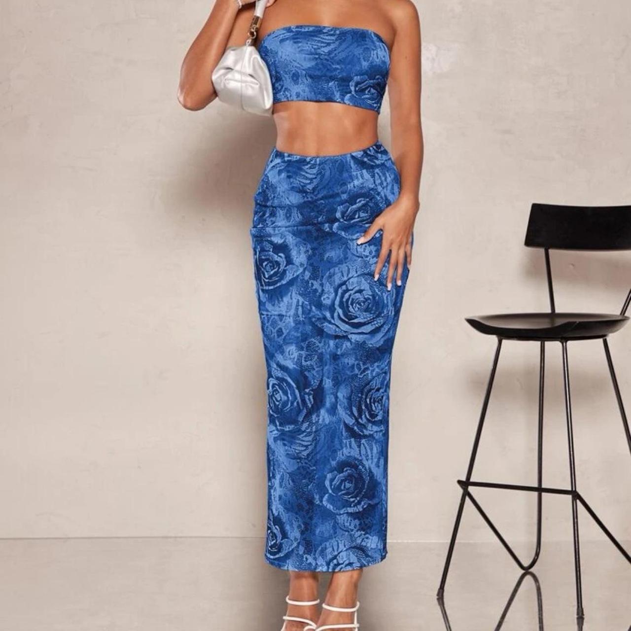 SHEIN blue floral two piece ,comes with a bandeaux... - Depop