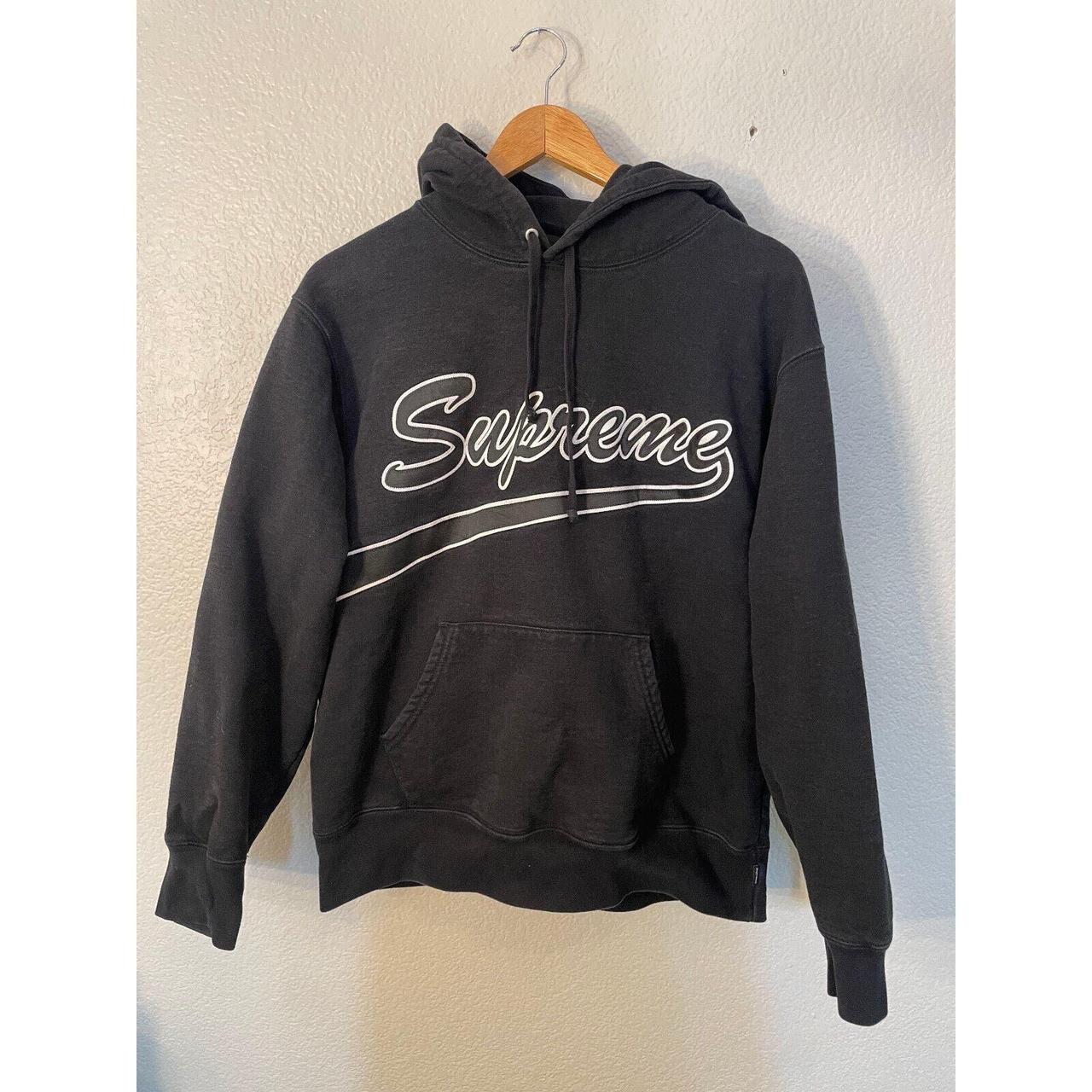 Baggy Supreme Pullover Hoodie " World Famous " Size... - Depop