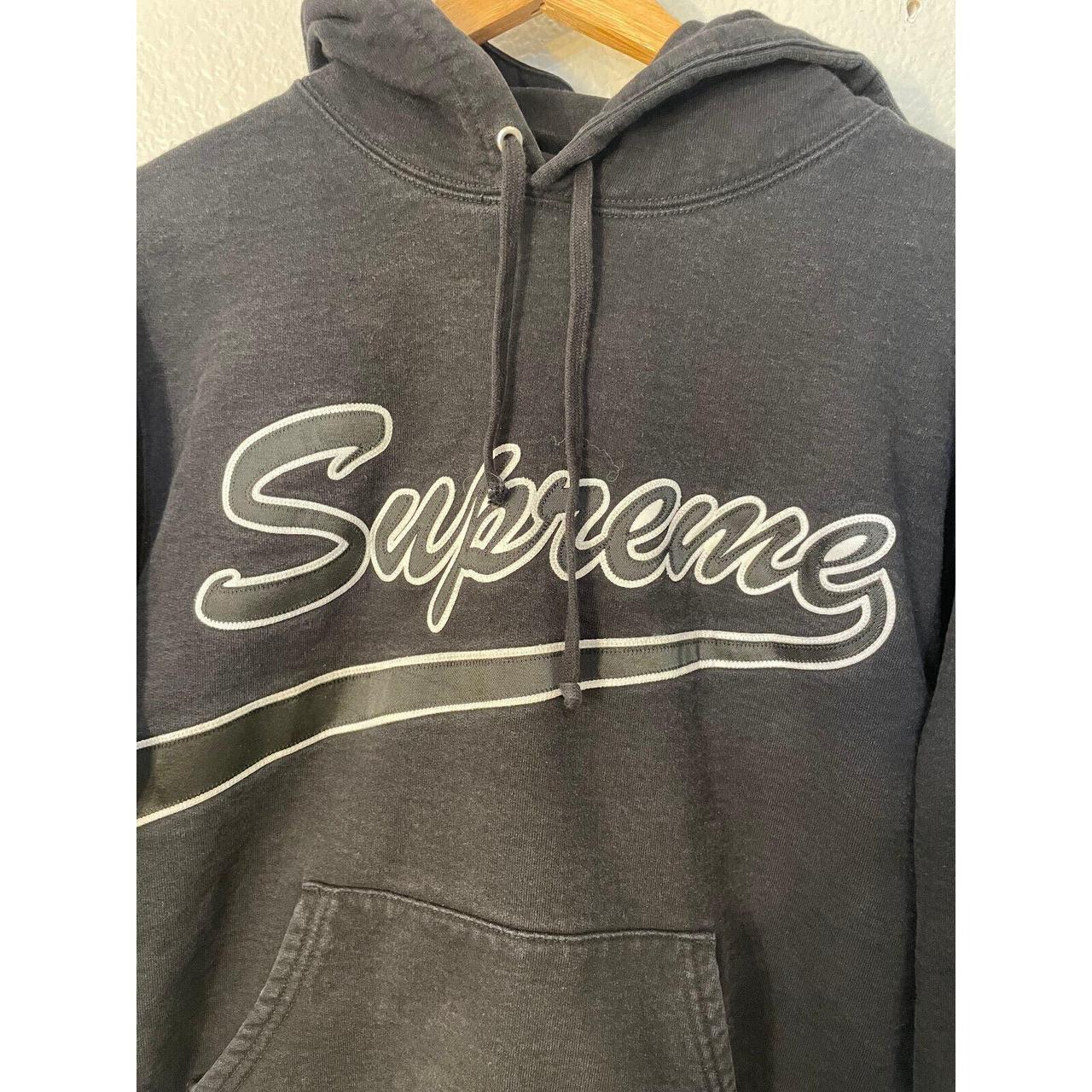 Baggy Supreme Pullover Hoodie " World Famous " Size... - Depop