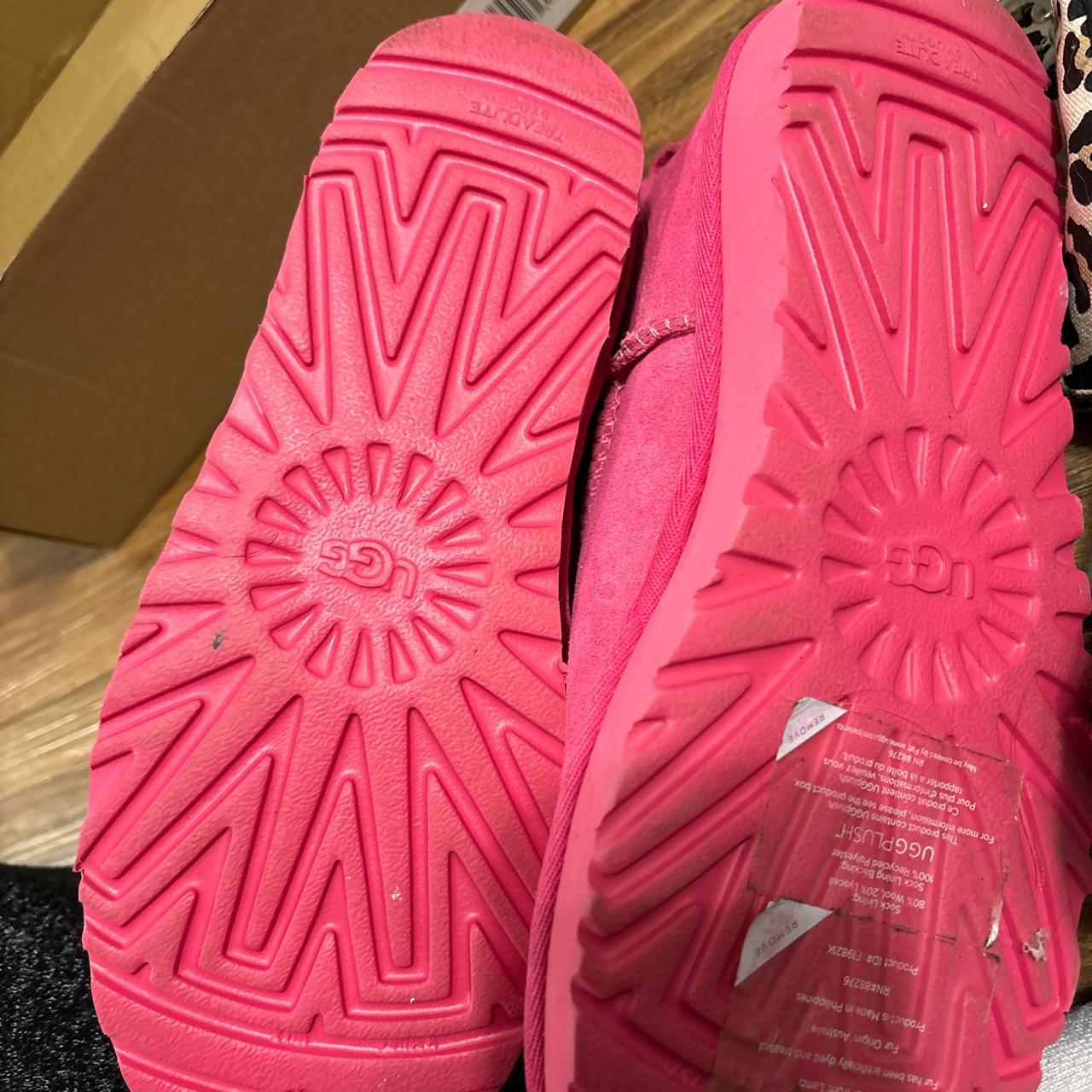 Mini Ugg Taffy Pink Size 7 almost brand new - Depop