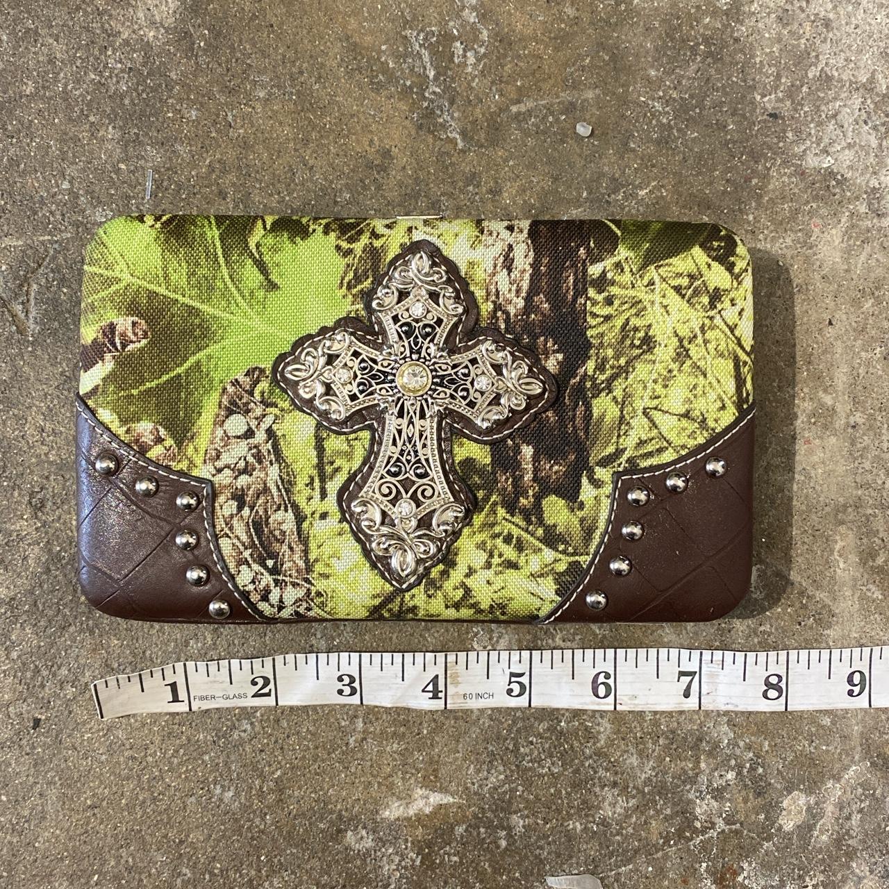 Mcbling Y2k mossy oak hunting wallet 7.5x4.5 inch... - Depop