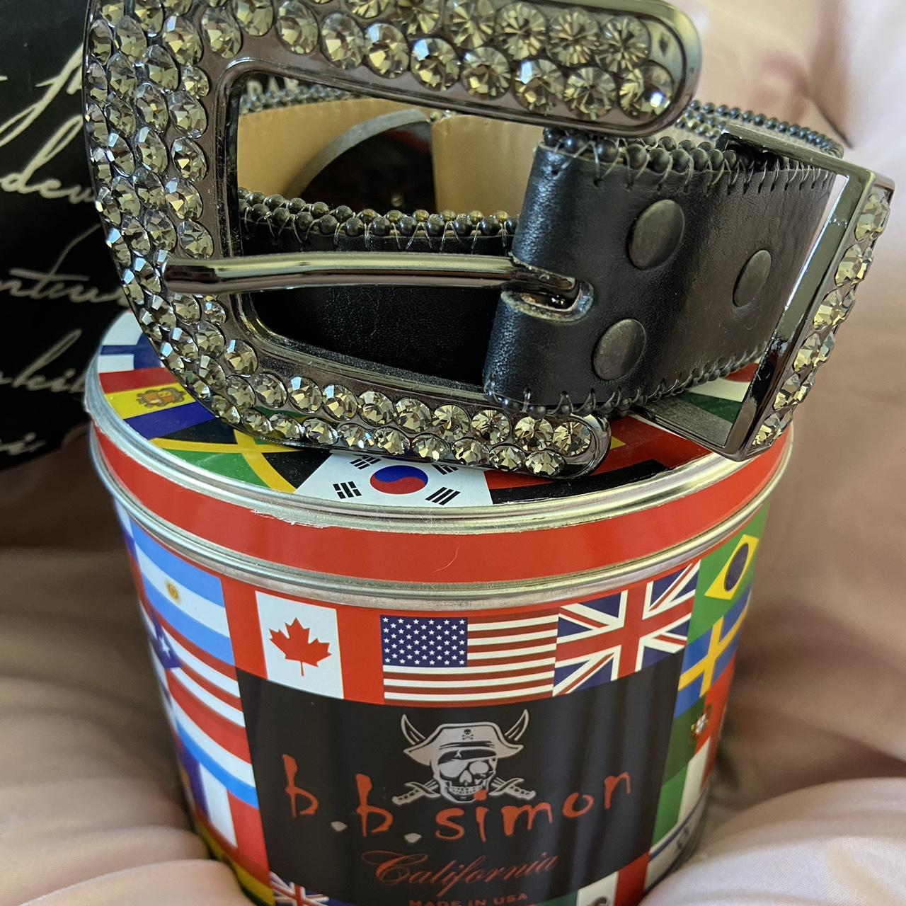 NOIR CLASSIC - B.B Simon SIZE - 32 SCANNABLE QR... - Depop