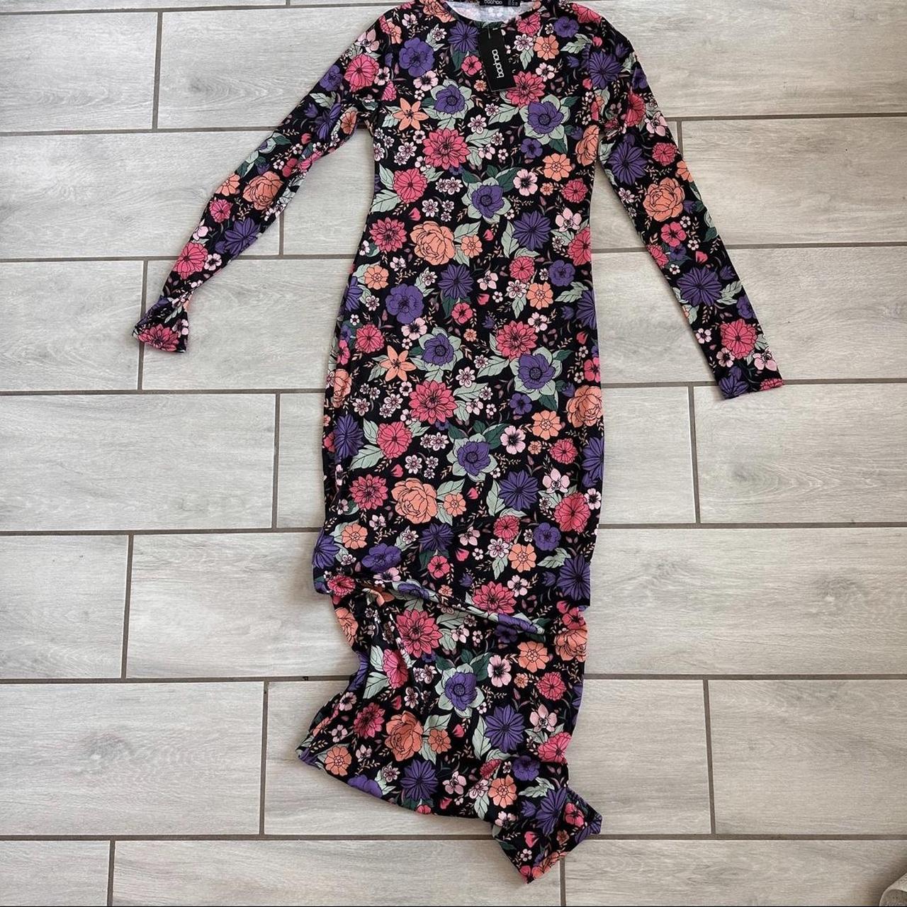 Boohoo Women's Black and Purple Dress | Depop