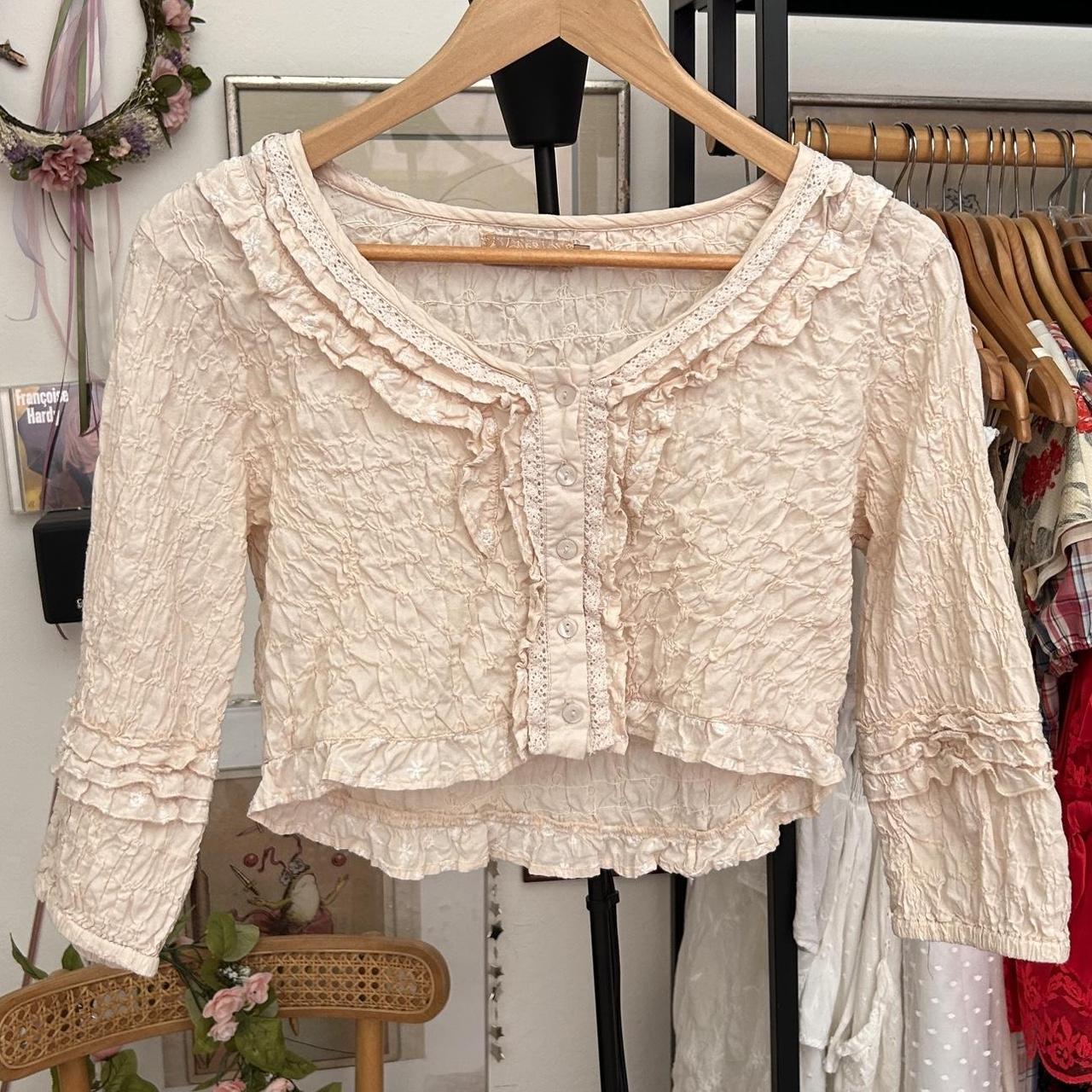 Cropped Swiss style cottage blouse. Really lovely... - Depop