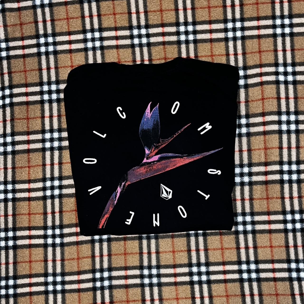 Volcom Graphic Tee-Bird Of Paradise - Depop