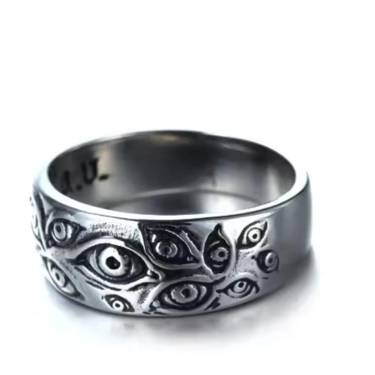 Vintage Gothic Devil's Eye Ring Good... | Depop