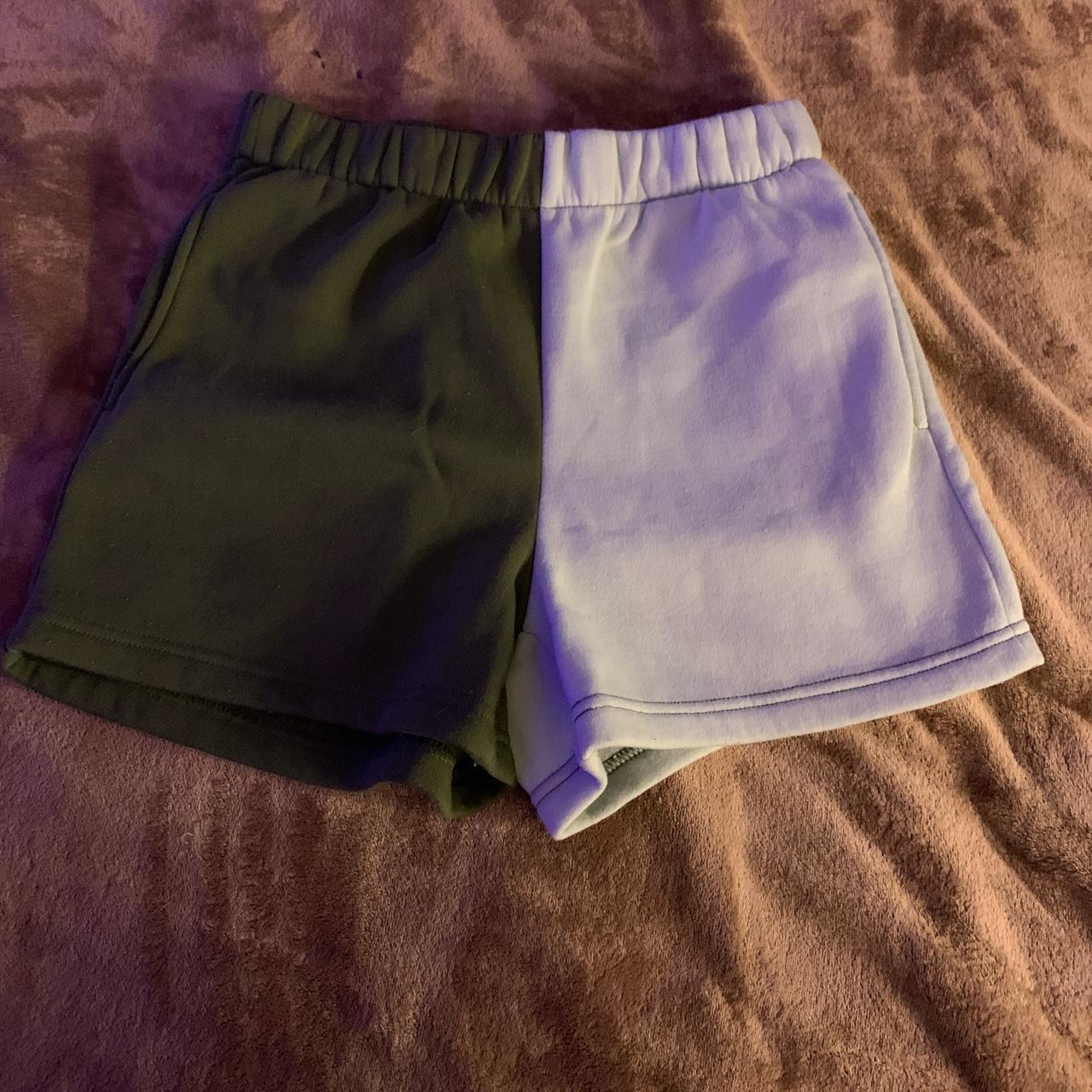 Small half green half light blue shorts with pockets - Depop
