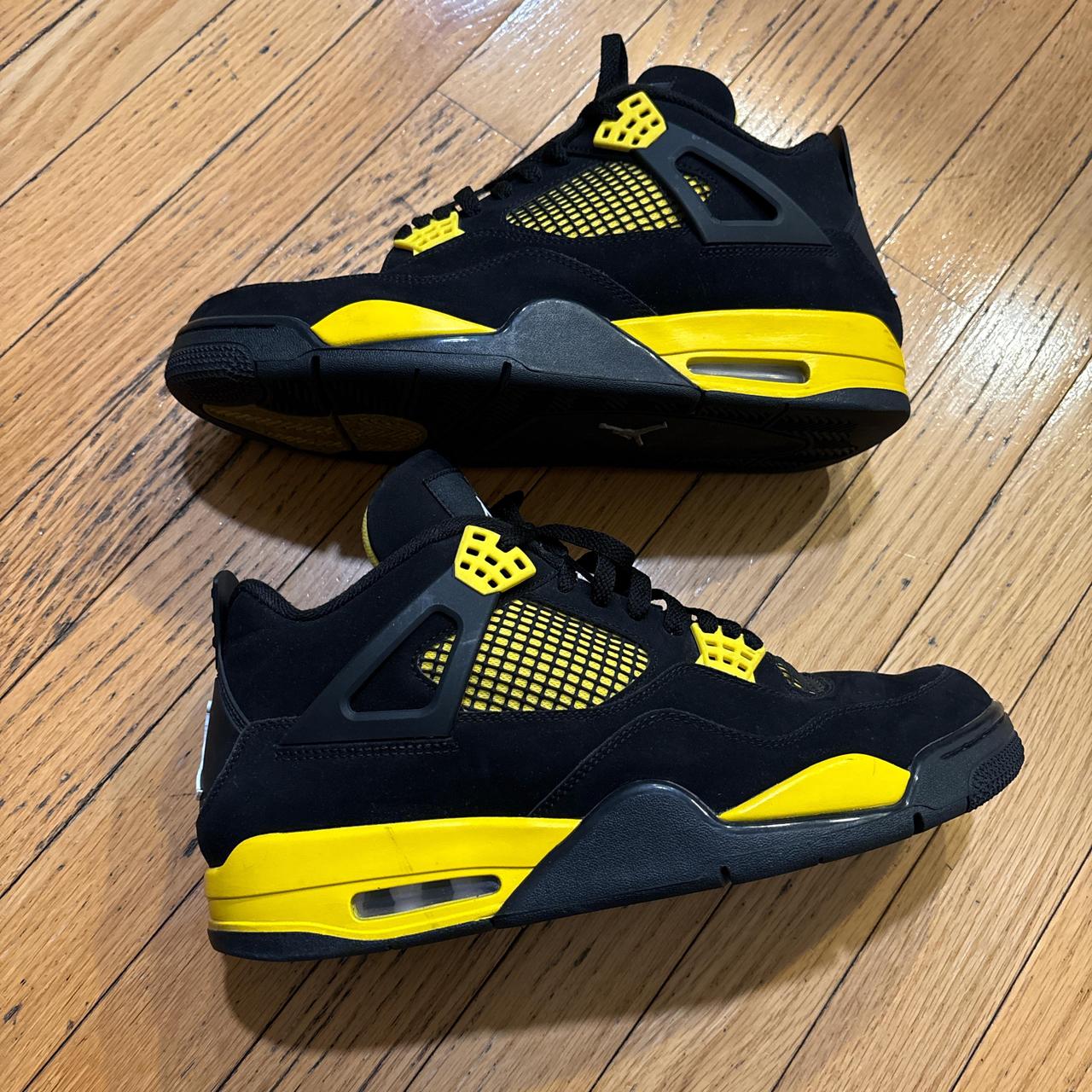black and yellow thunder 4s box in good condition | Depop