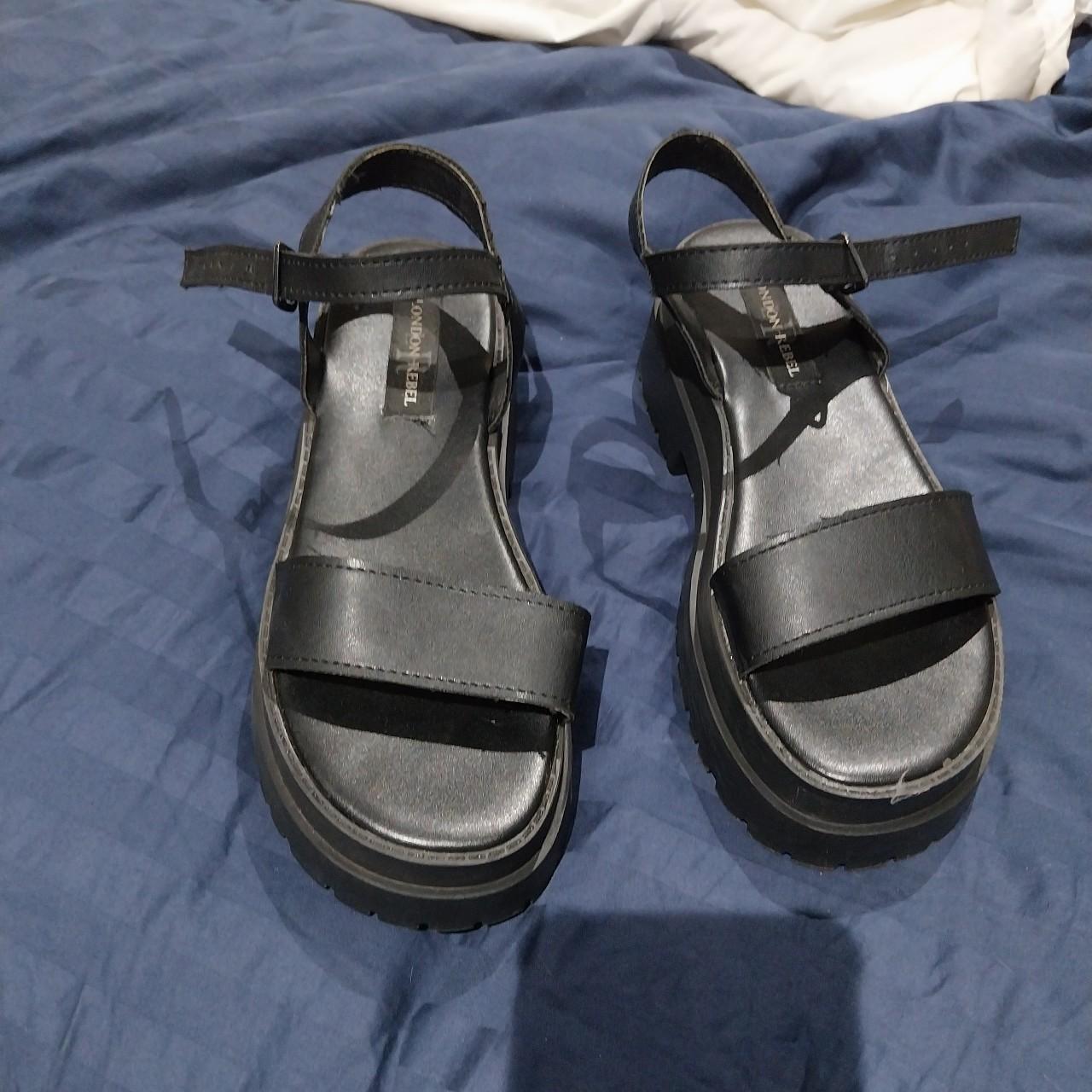 Platform sandals - Depop