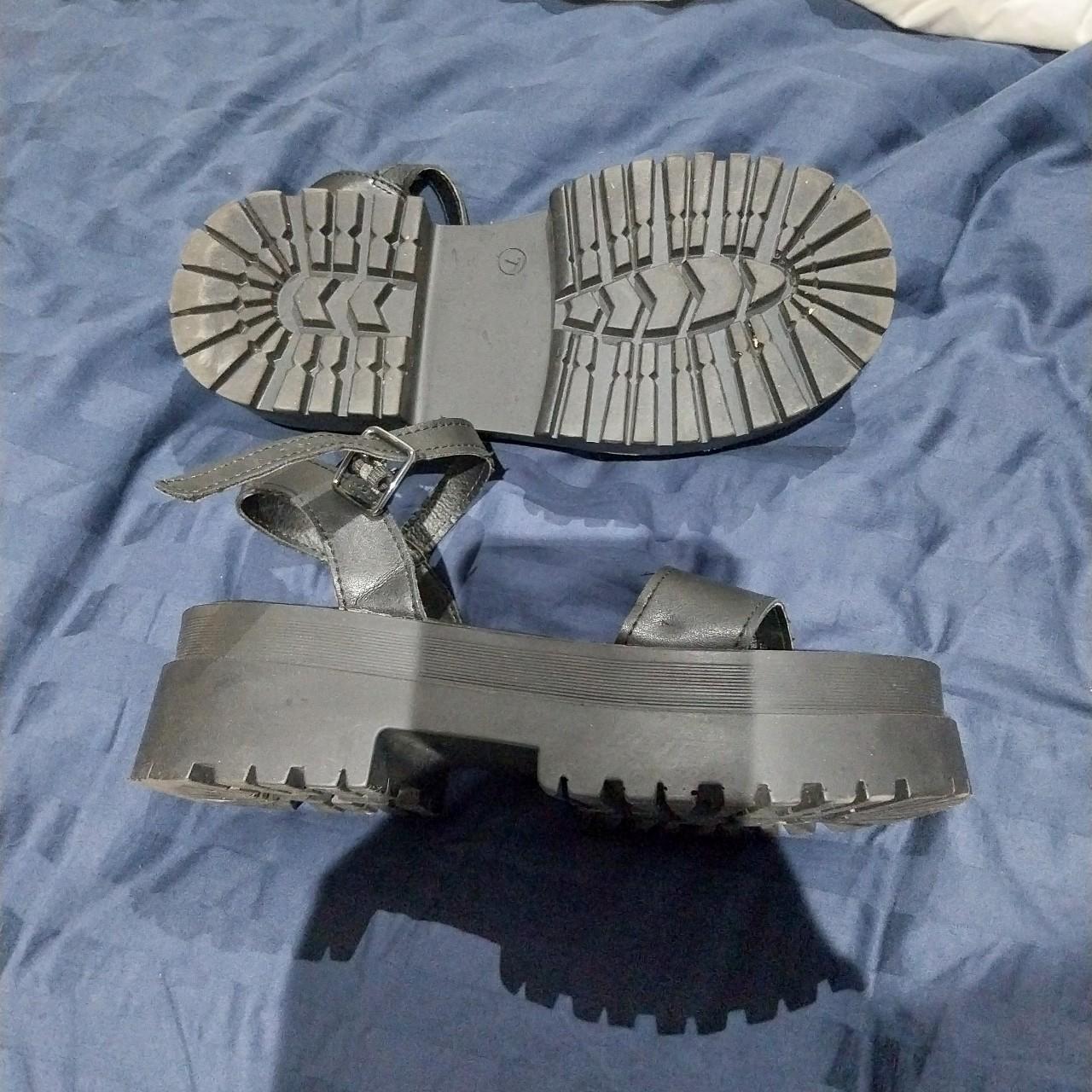 Platform sandals - Depop