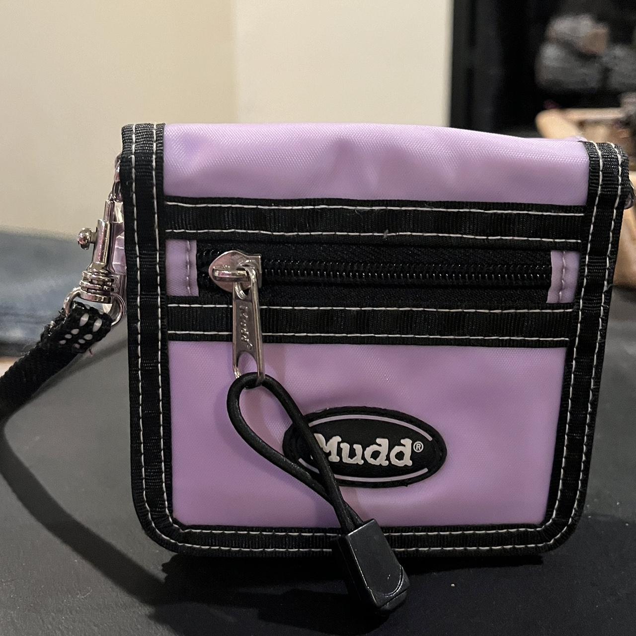 Vintage Y2K wallet purse, unique style has removable... - Depop