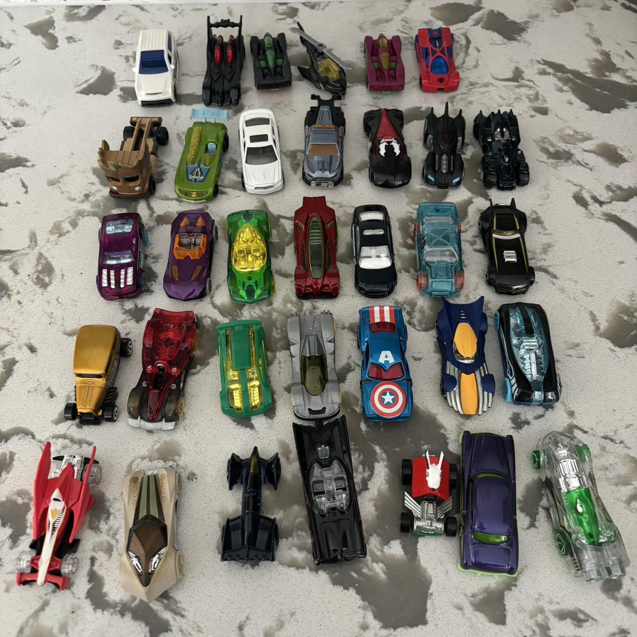 Hot wheels bundle - Depop