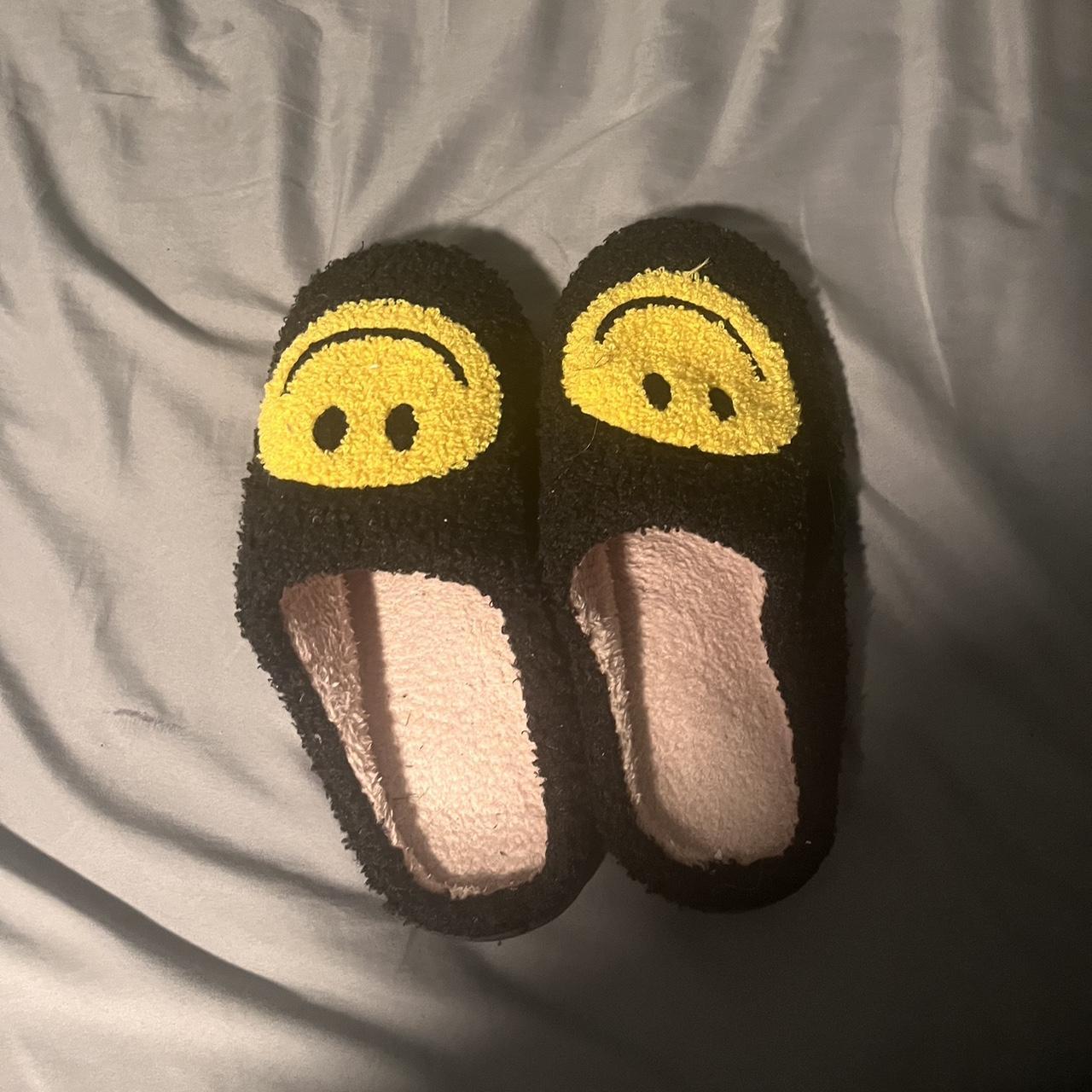 smiley slides - Depop