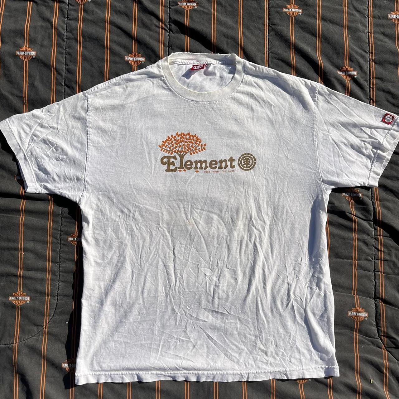 Element Tee LARGE . . . . #element - Depop