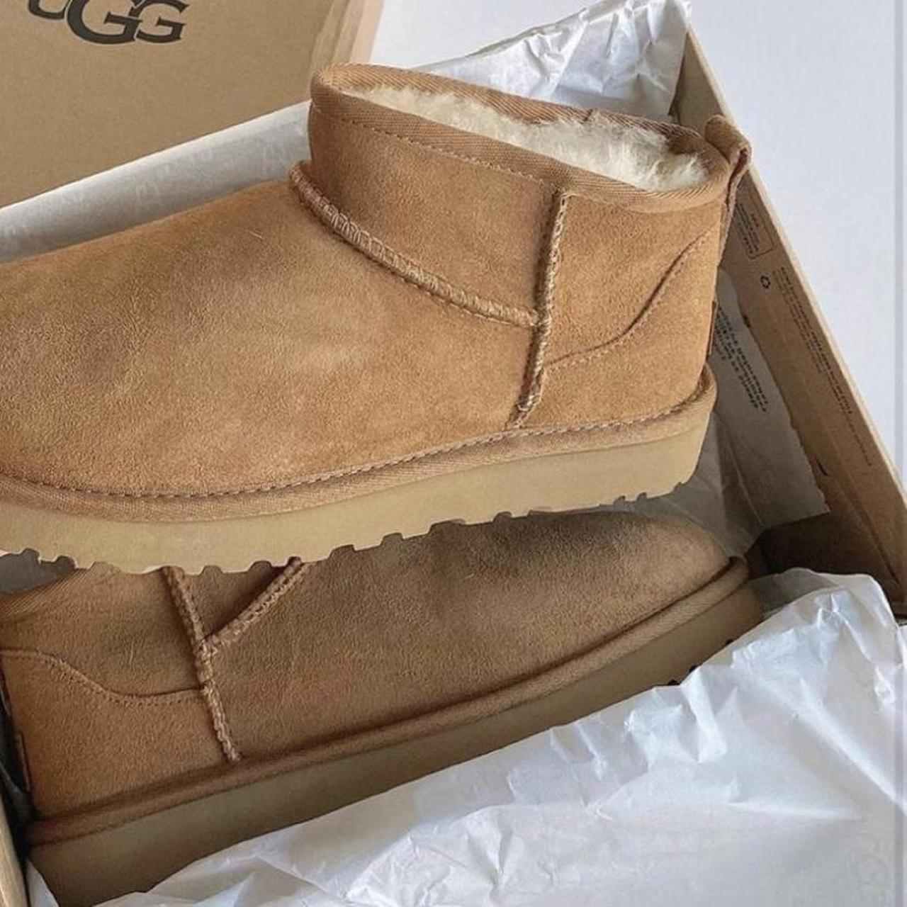 LOW BOTTOM UGGS ARE ALSO ON SALE FOR 35$ I ONLY HAVE... - Depop
