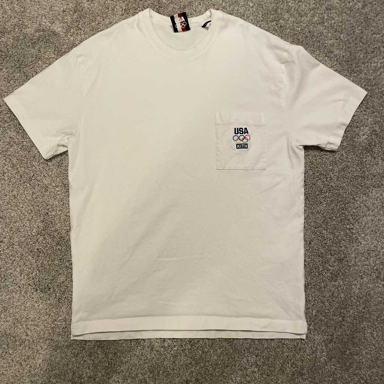 Kith USA pocket tee fits like Large - Depop