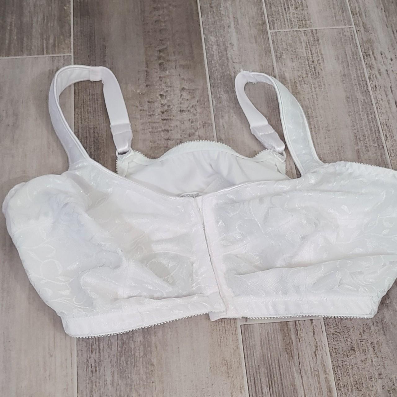 Playtex wireless white bra size 42DD in good... - Depop