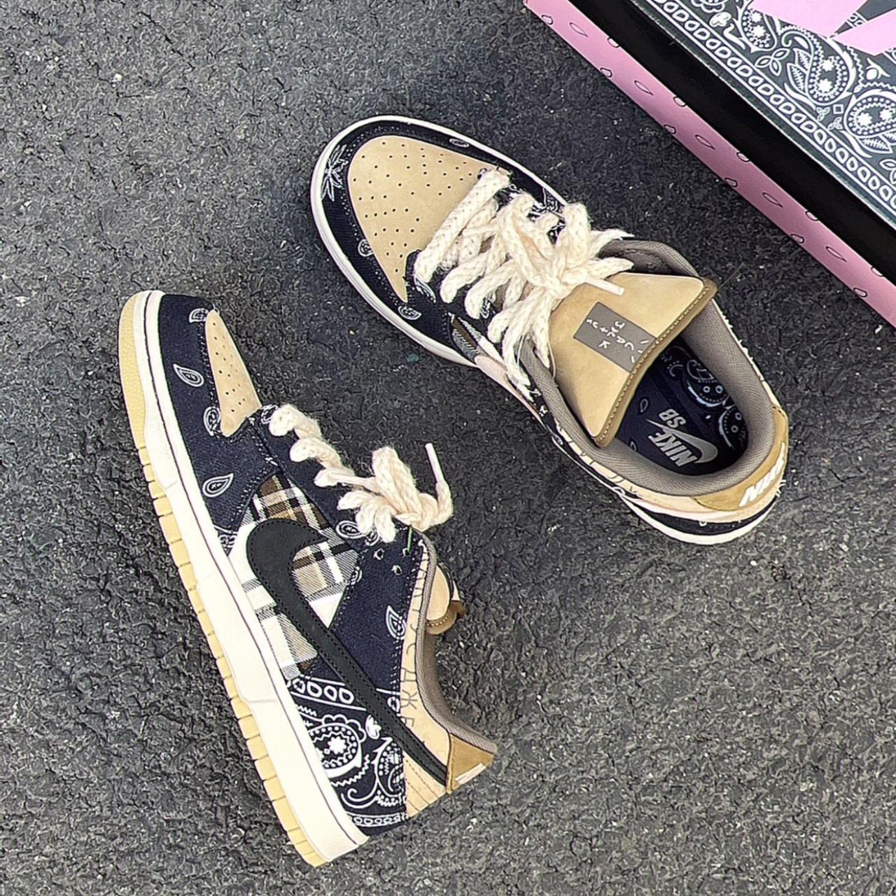 Travis Scott x Nike Dunk SB Low “Jackboys” - Depop