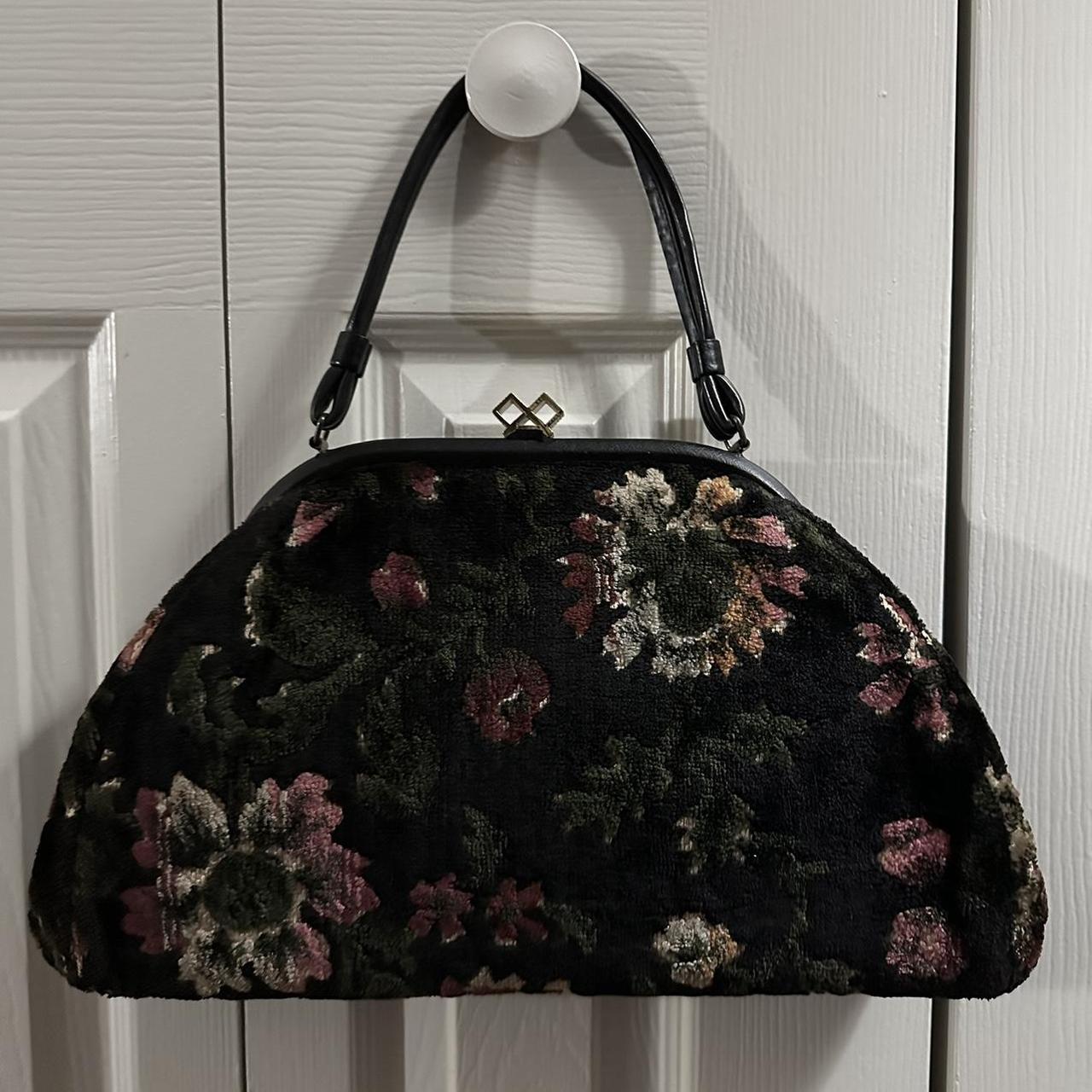 Vintage Snap Clutch/Purse Beautiful Flower... - Depop