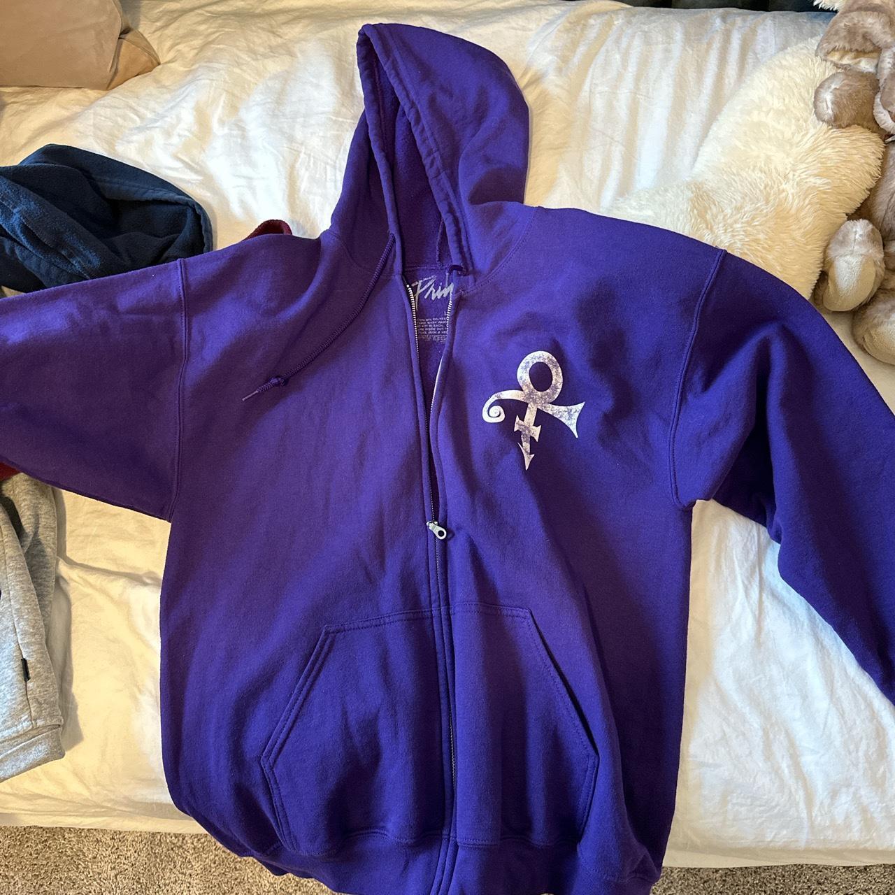 Random zip up hoodies for cheap. - Depop