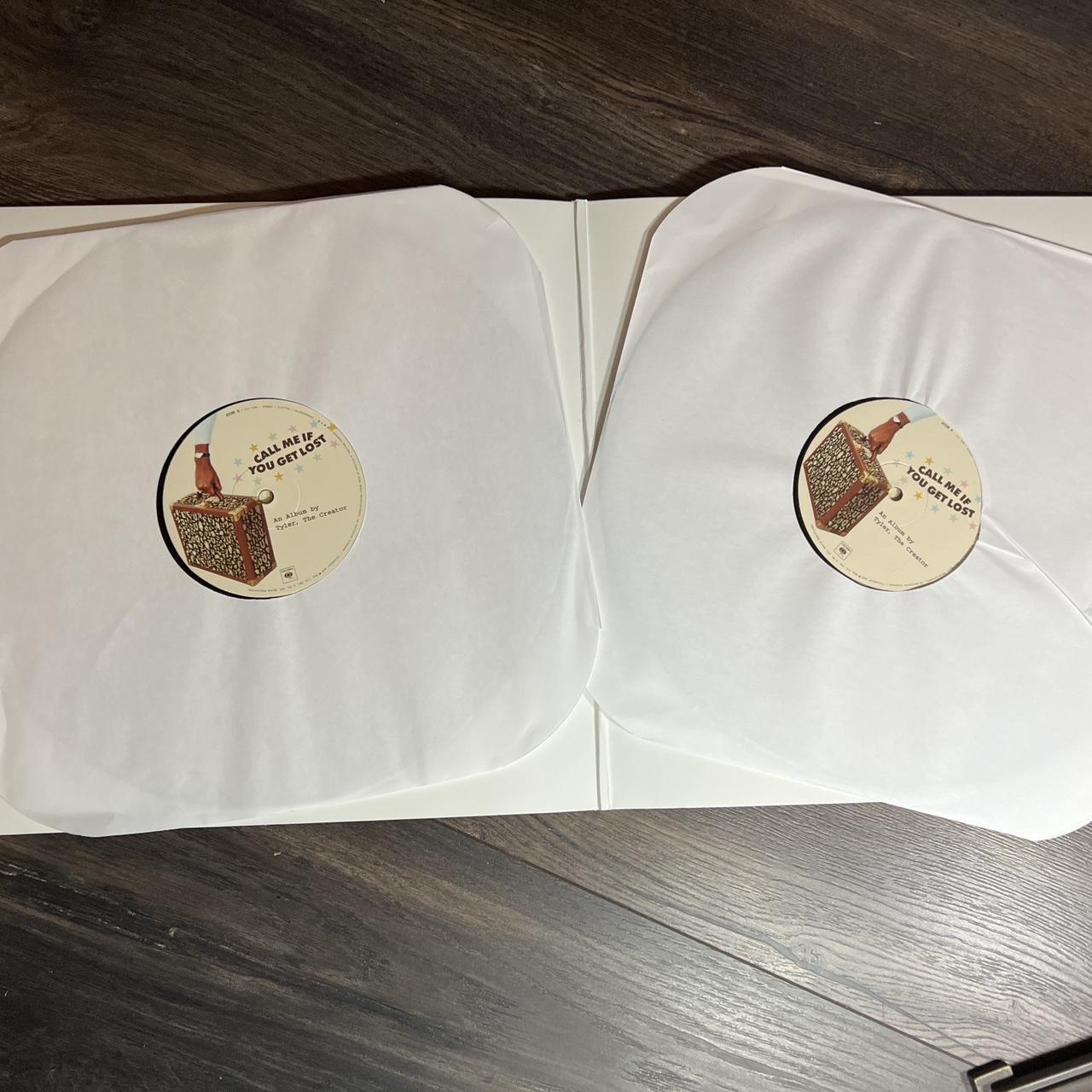 cmiygl vinyl 🧳 never been played but vinyls are... - Depop