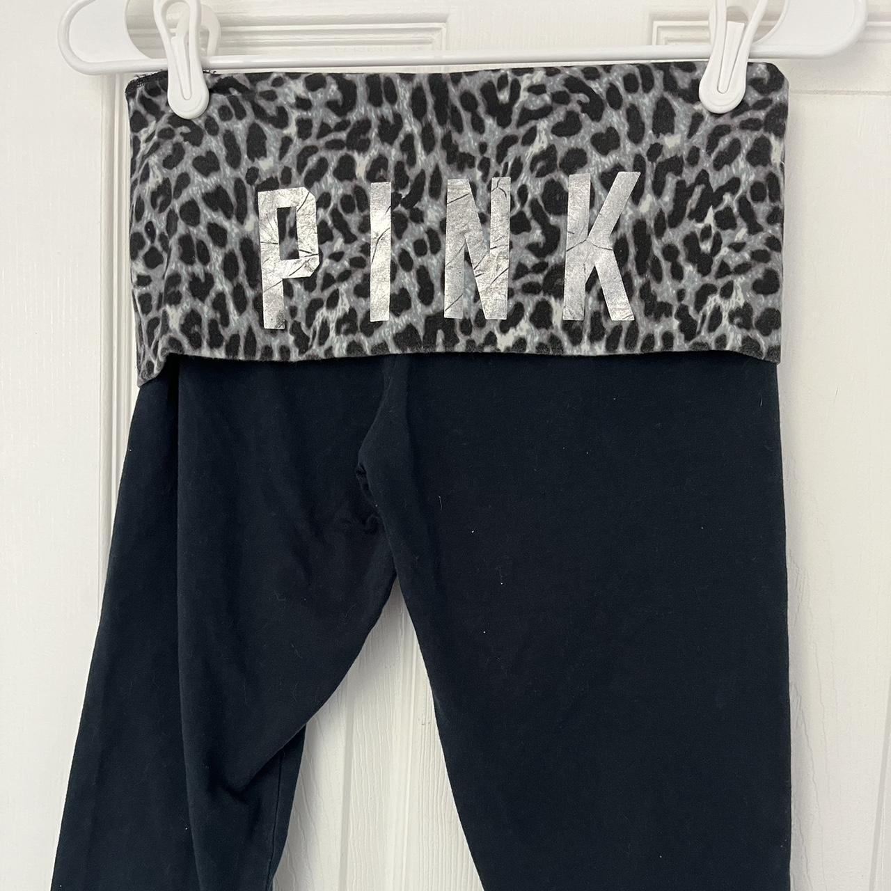 Victoria's Secret Pink leopard print yoga capri... | Depop