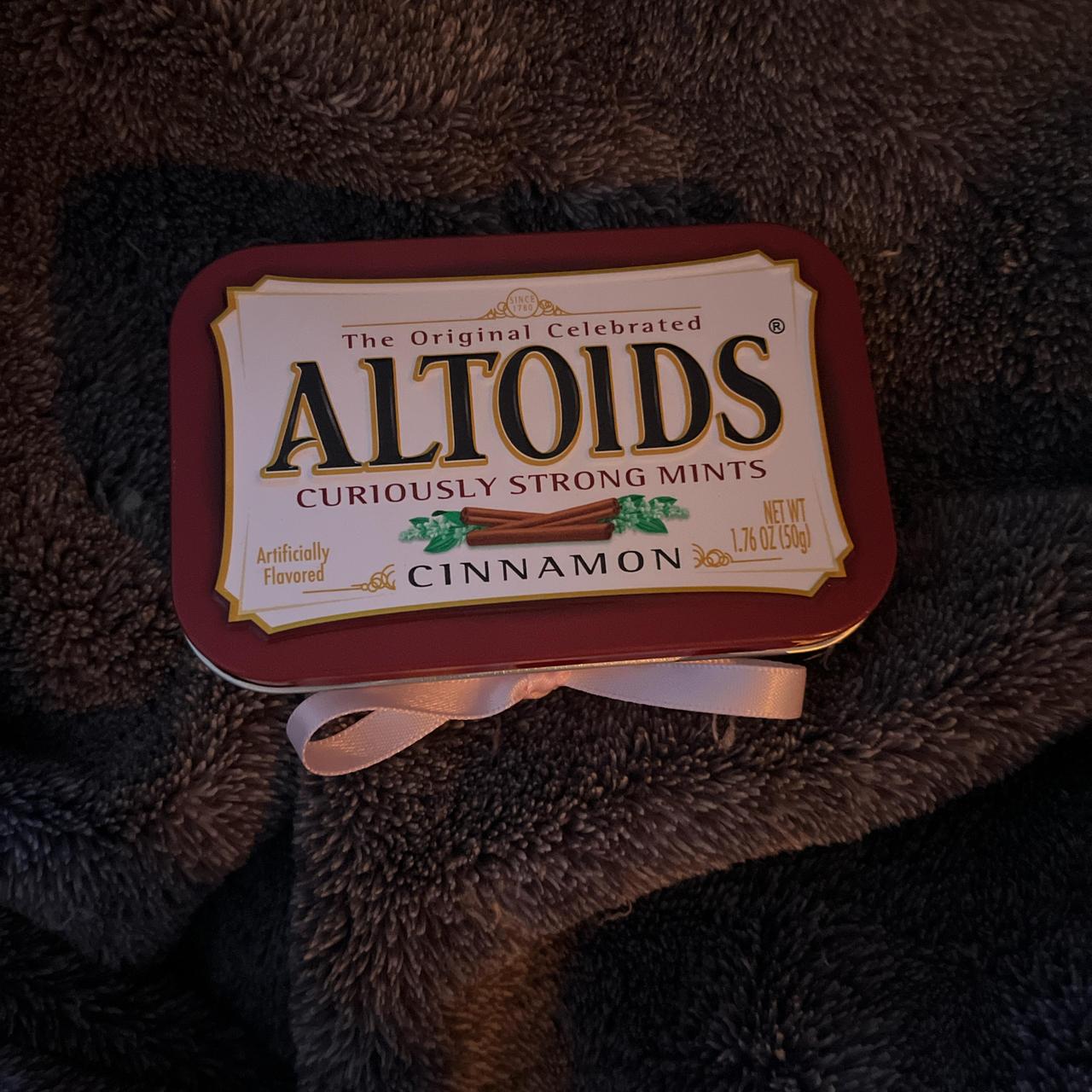Cute Cinnamon Altoids tin wallet for small things... | Depop