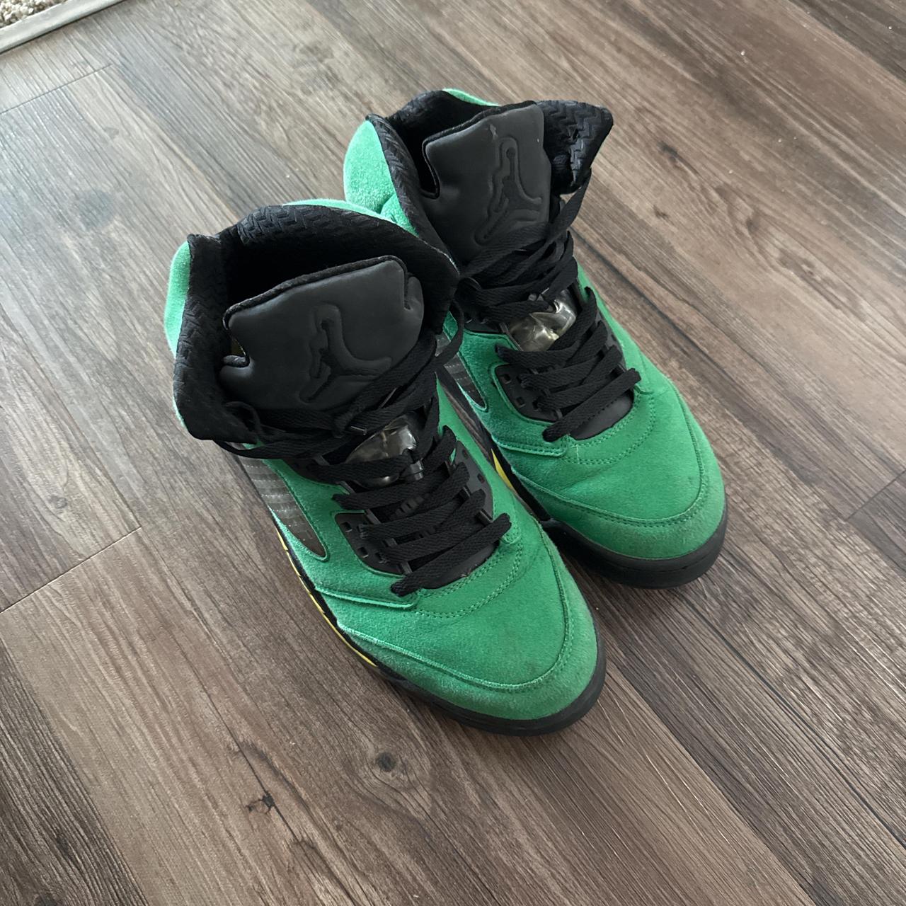 Oregon 5s, just tryna get rid of the throw a price... | Depop