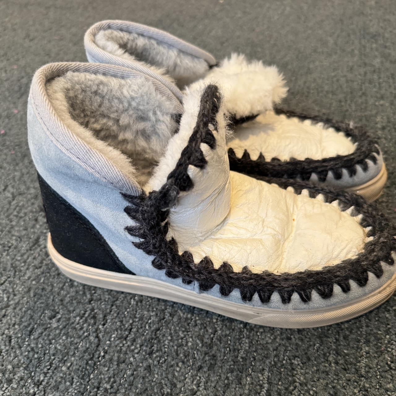 MOU winter boots - Depop