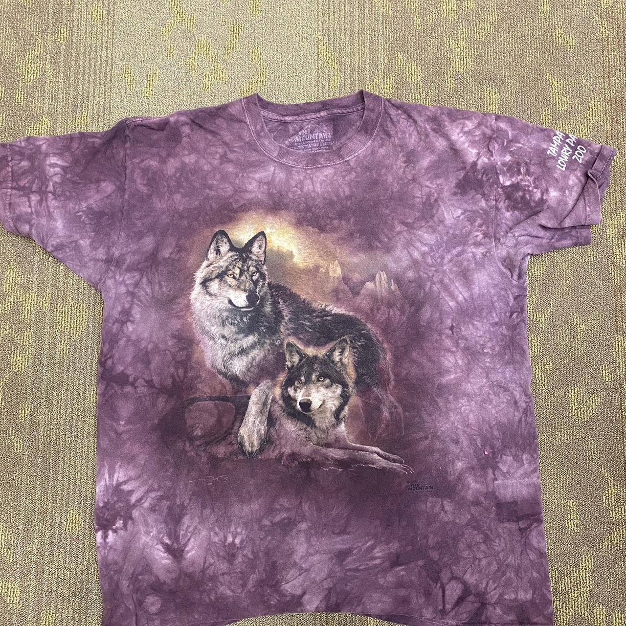 Nice wolf shirt and tie dye Cool fade | Size L - XL 🏷️ - Depop