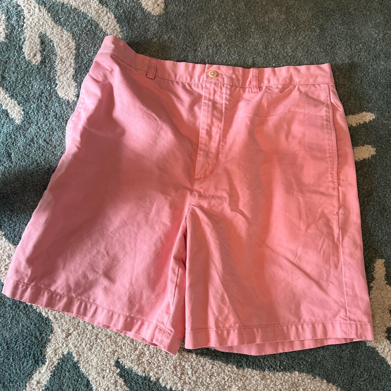 Men’s Vineyard Vines pink shorts 36 no imperfections - Depop